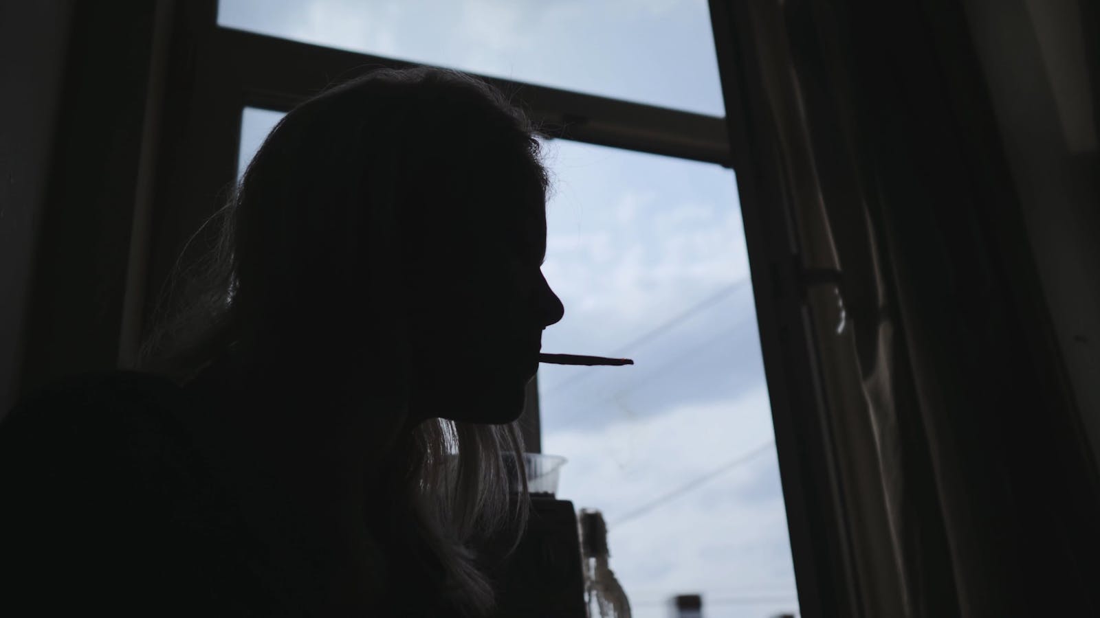 Smoking Weed Videos, Download The BEST Free 4k Stock Video Footage ...