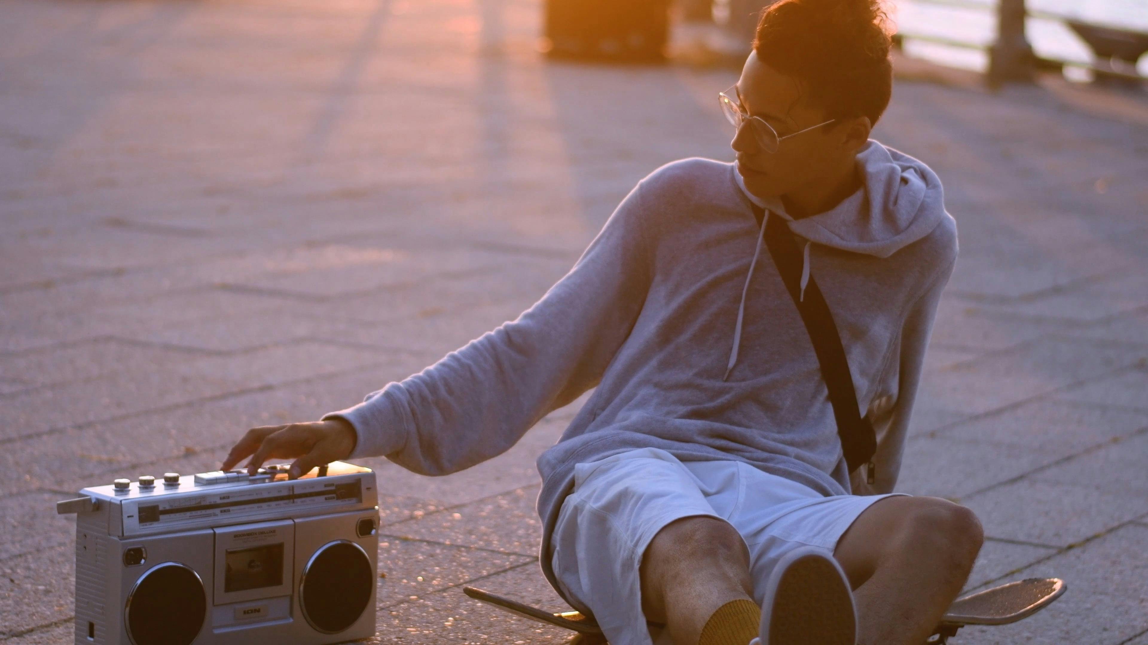 80s Vibe Videos, Download The BEST Free 4k Stock Video Footage & 80s ...