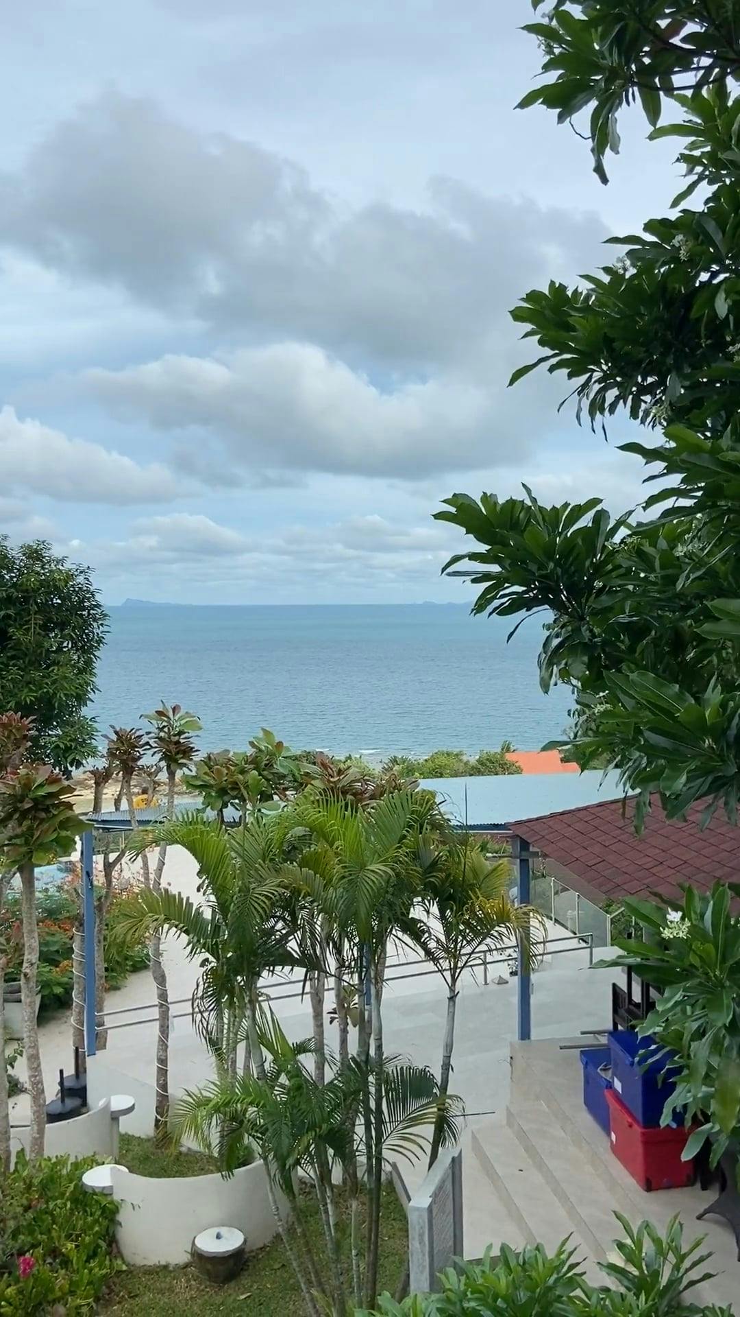 An Infinity Pool Overlooking The Ocean Free Stock Video Footage ...