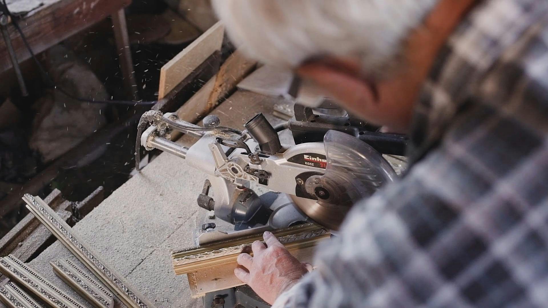 Man Cutting Wooden Blocks with Band Saw · Free Stock Video