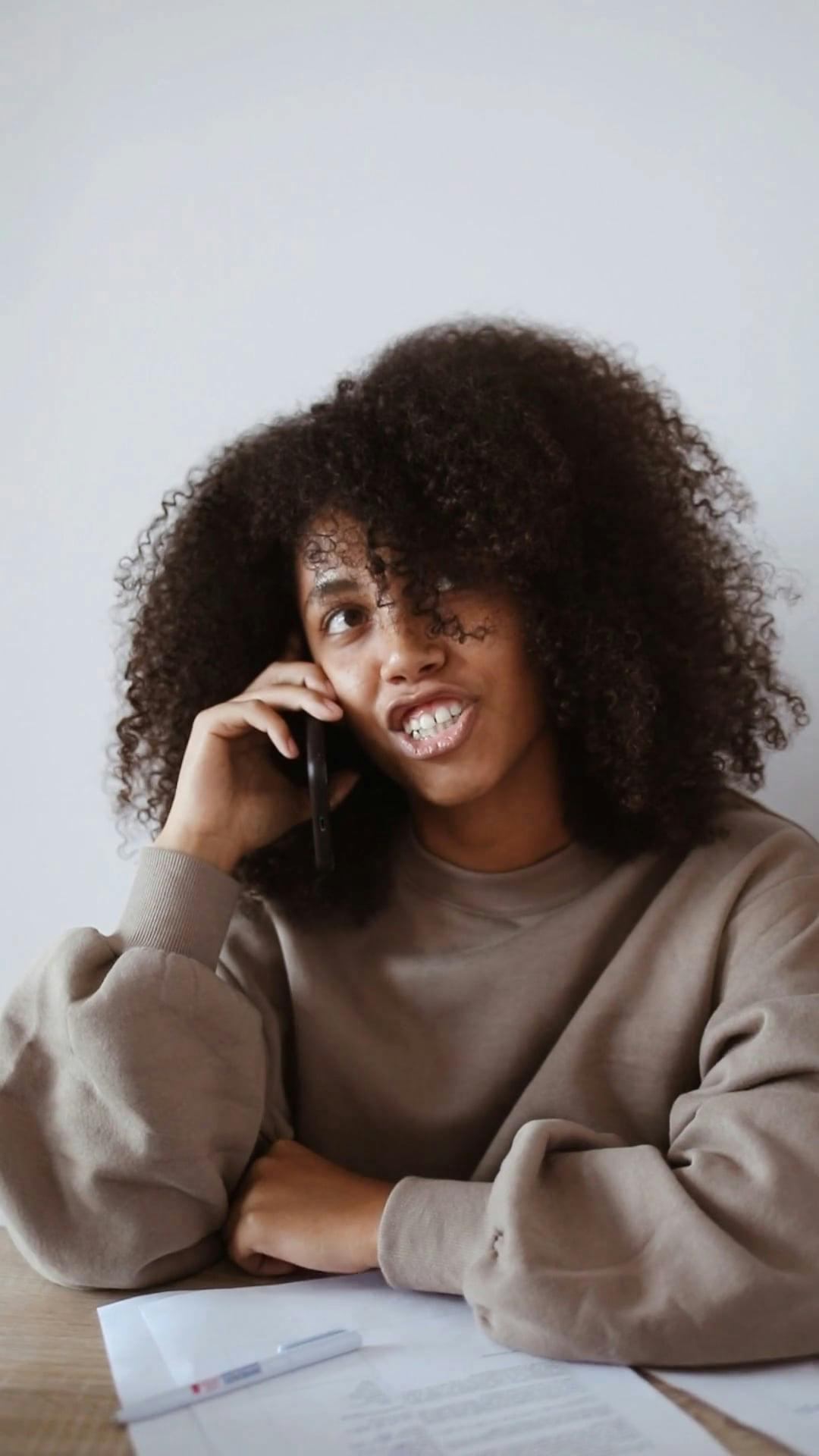 Whatsapp Chatting Videos, Download The BEST Free 4k Stock Video Footage ...