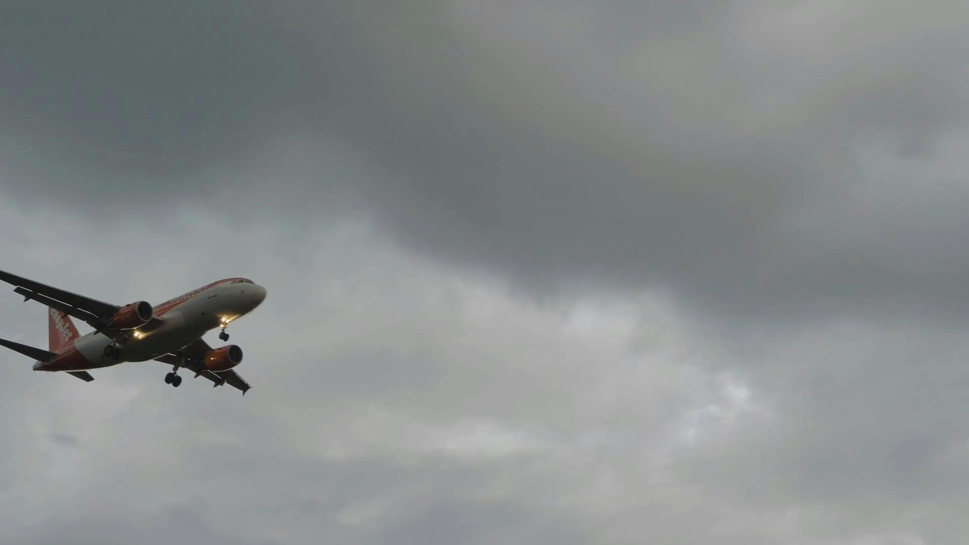 Aircraft Movement Videos, Download The BEST Free 4k Stock Video Footage ...