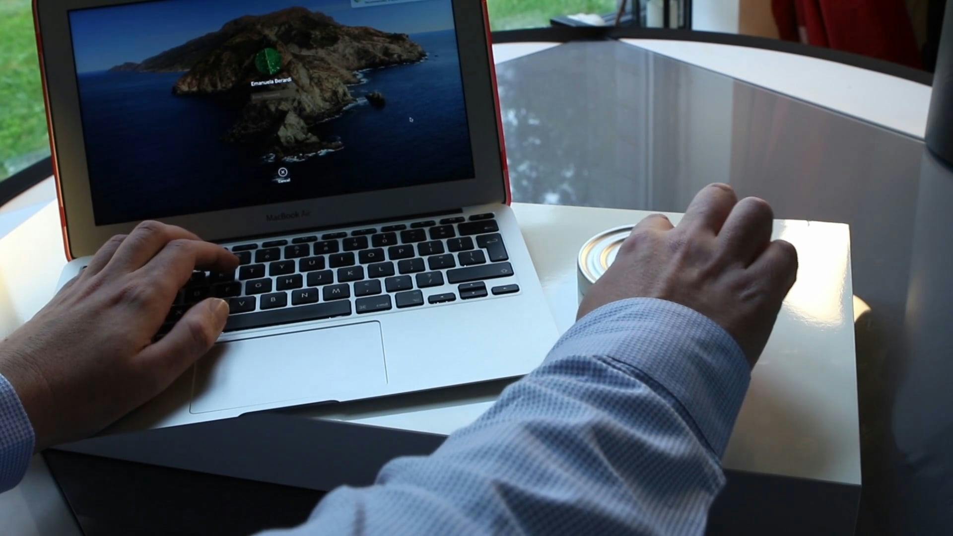 Computer Screen Spinning Videos, Download The BEST Free 4k Stock Video ...