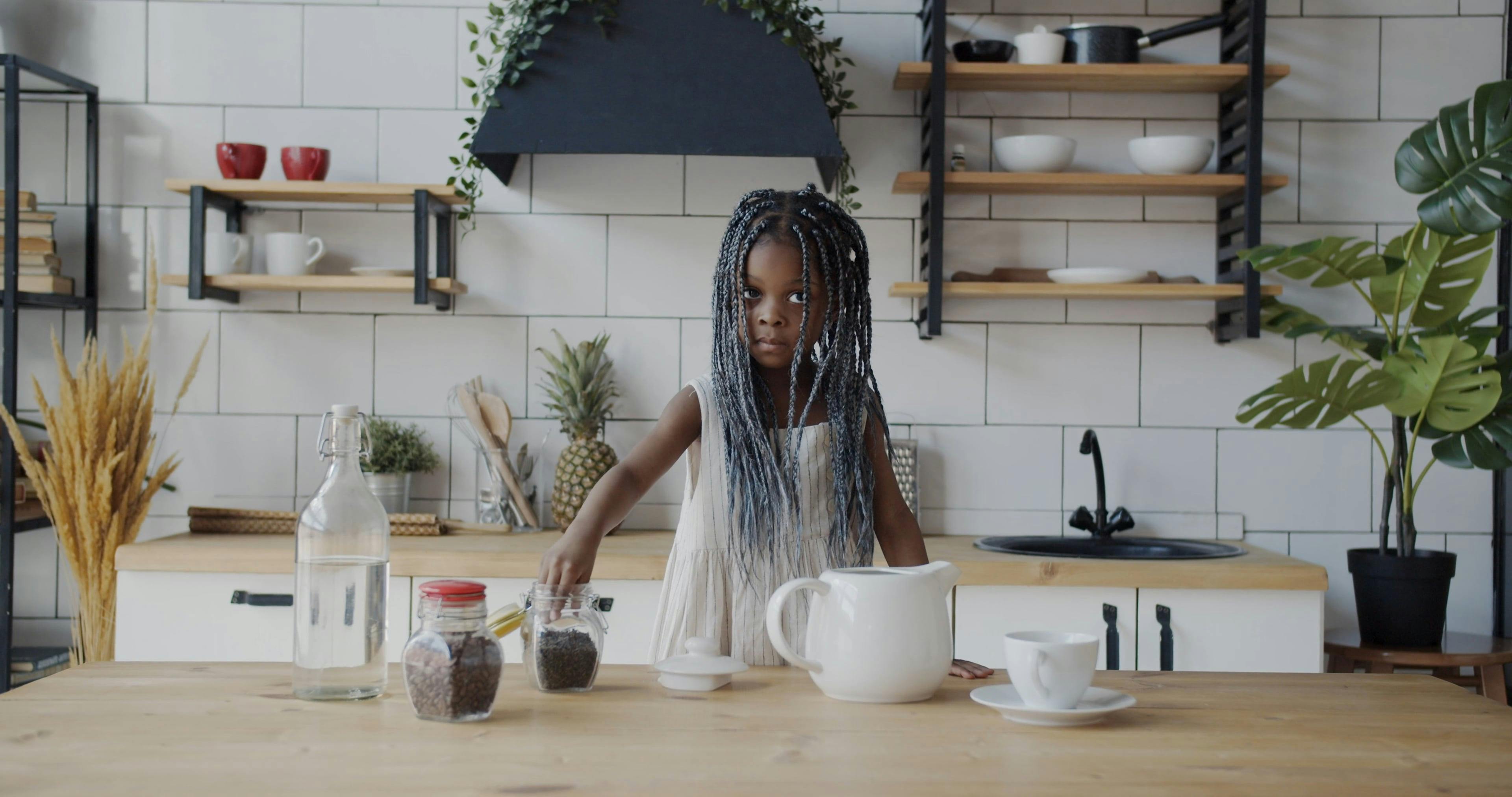 Always Prepared Tiny Tove Videos, Download The BEST Free 4k Stock Video ...