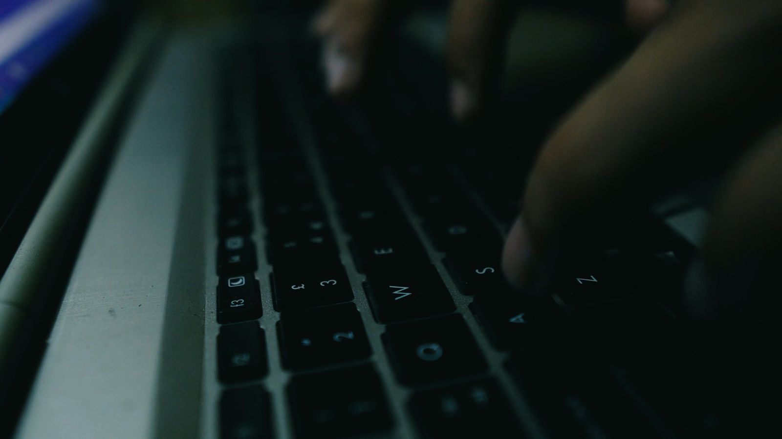 Laptop Typing Dark Background Videos, Download The BEST Free 4k Stock ...