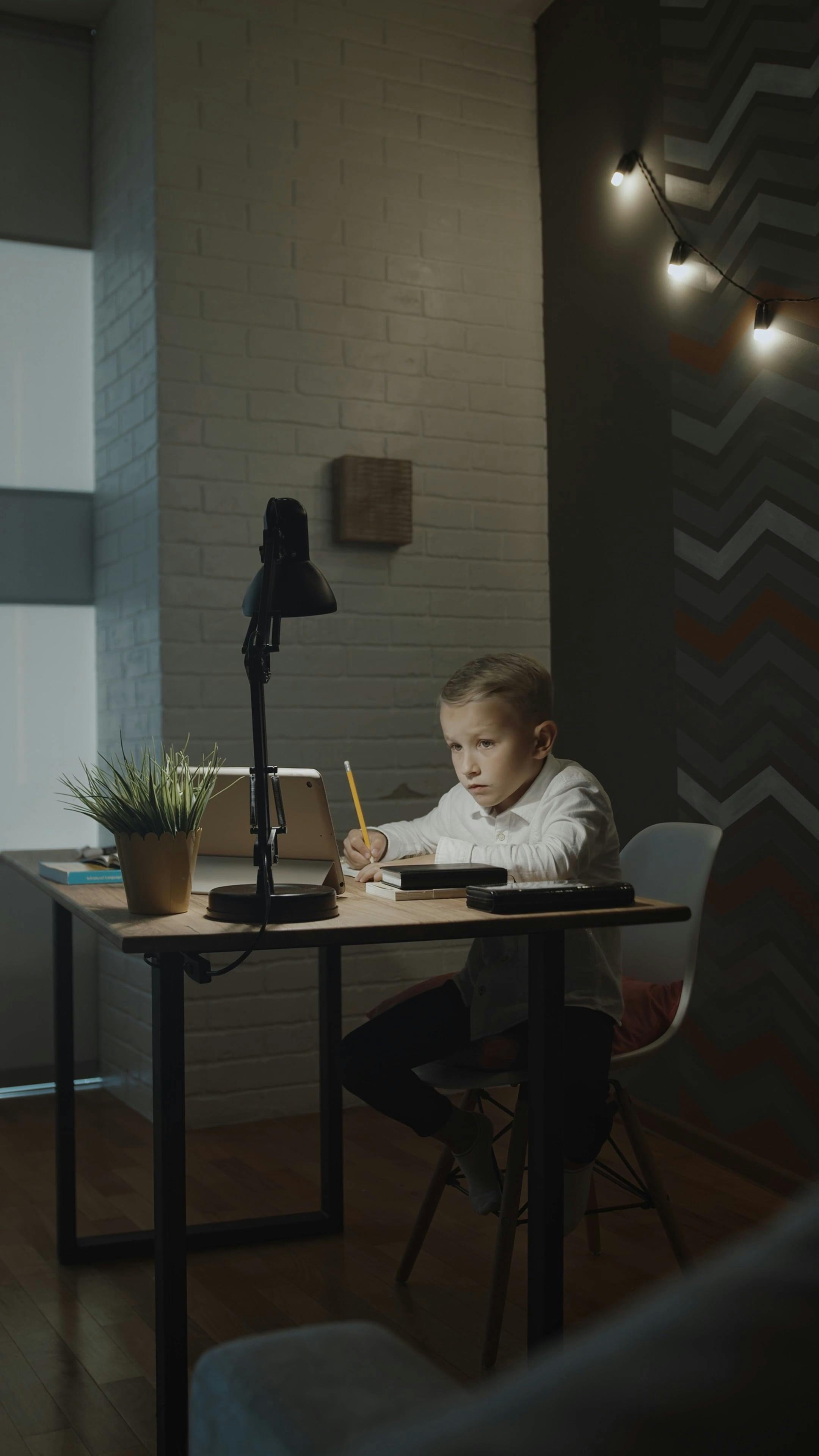 Smart Och Wide Videos, Download The BEST Free 4k Stock Video Footage ...