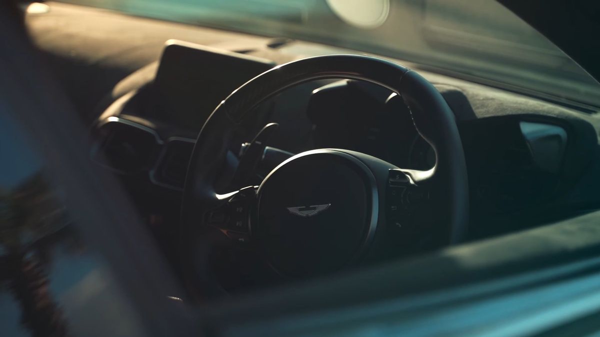 Luxury Car Videos, Download The BEST Free 4k Stock Video Footage ...