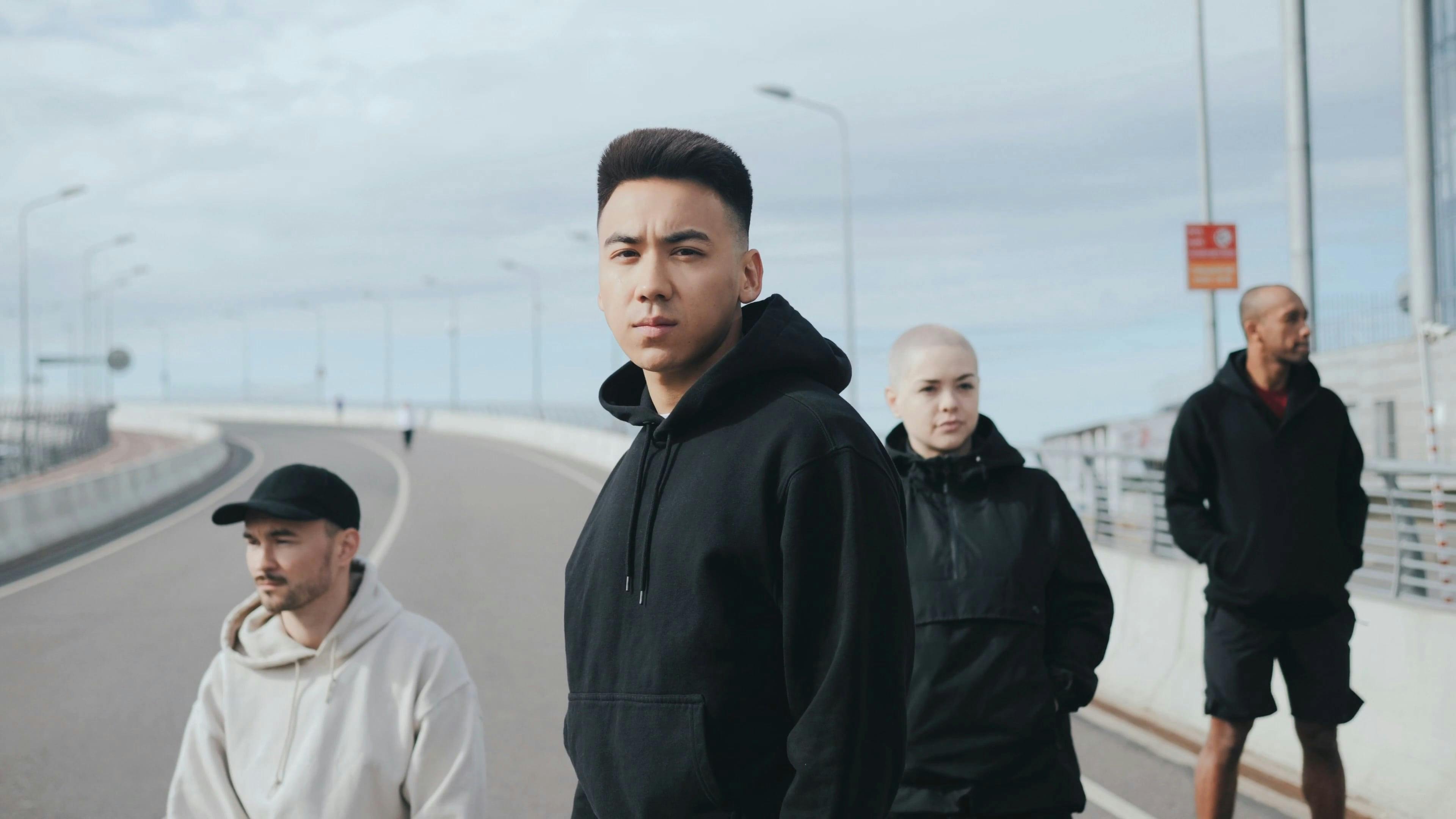 Self Crew Videos, Download The BEST Free 4k Stock Video Footage & Self ...