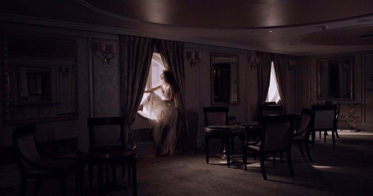 Face Sitting Videos, Download The BEST Free 4k Stock Video Footage ...