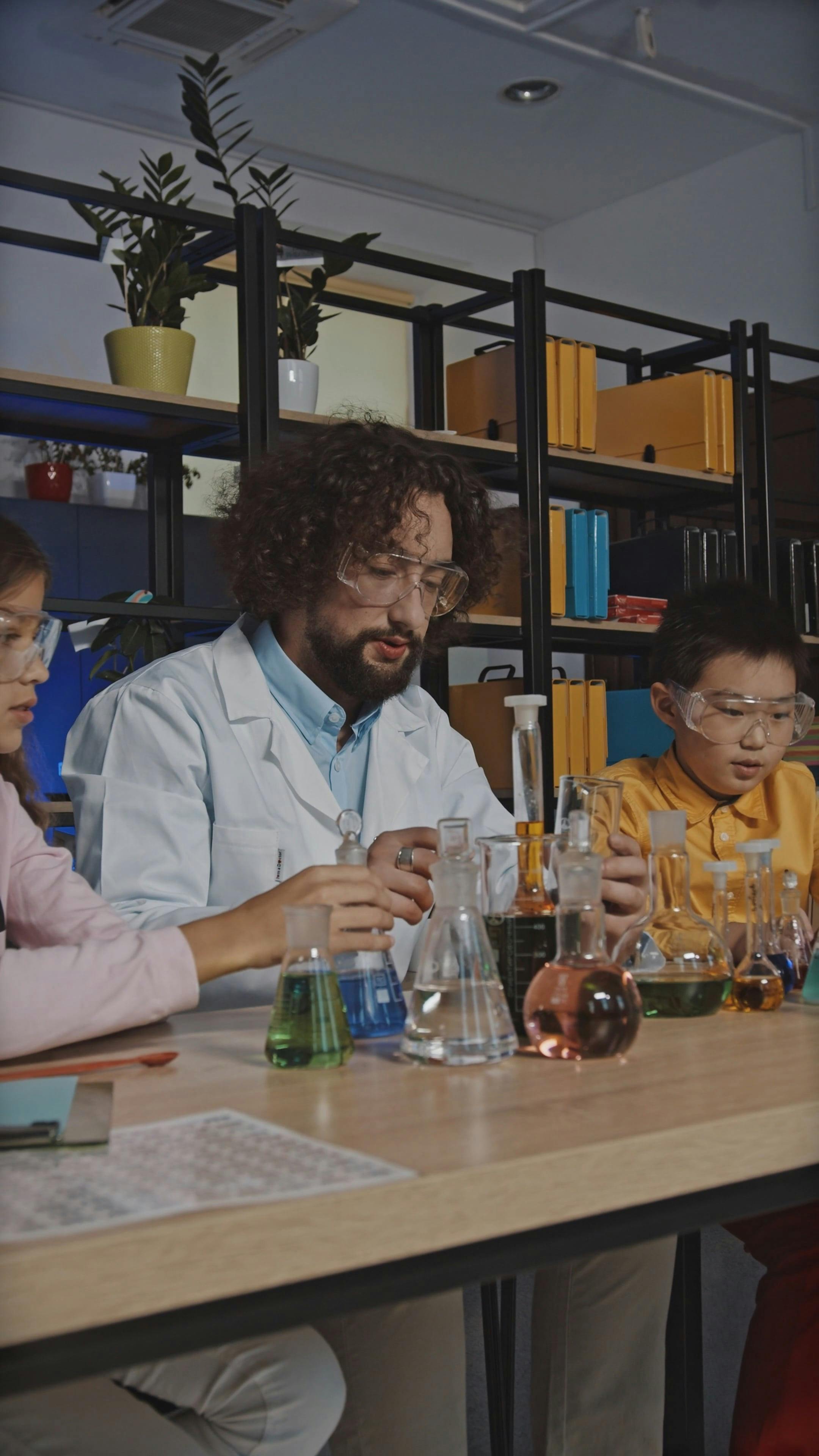 Laboratory Photos, Download The BEST Free Laboratory Stock Photos & HD ...