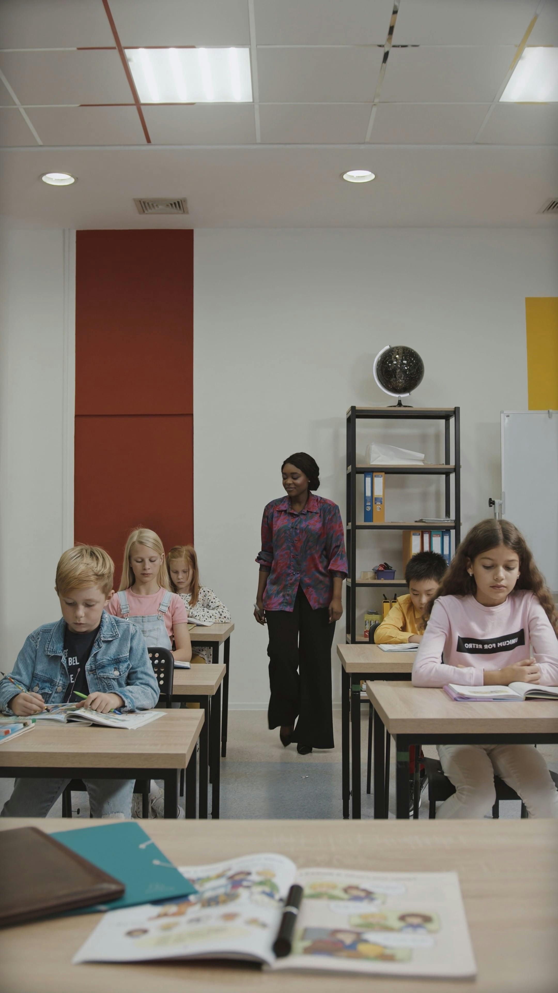 Kids Learning English Videos, Download The BEST Free 4k Stock Video ...