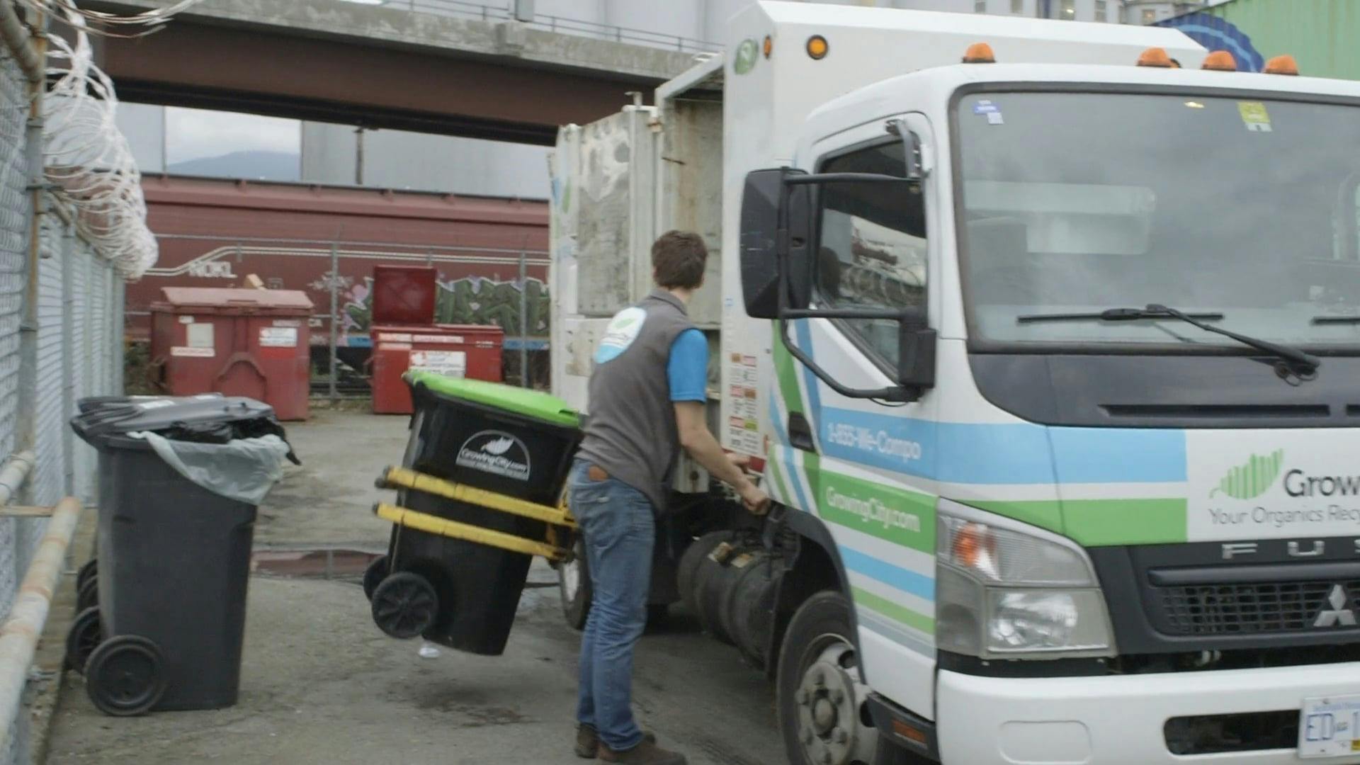 Man Collecting a Garbage · Free Stock Video