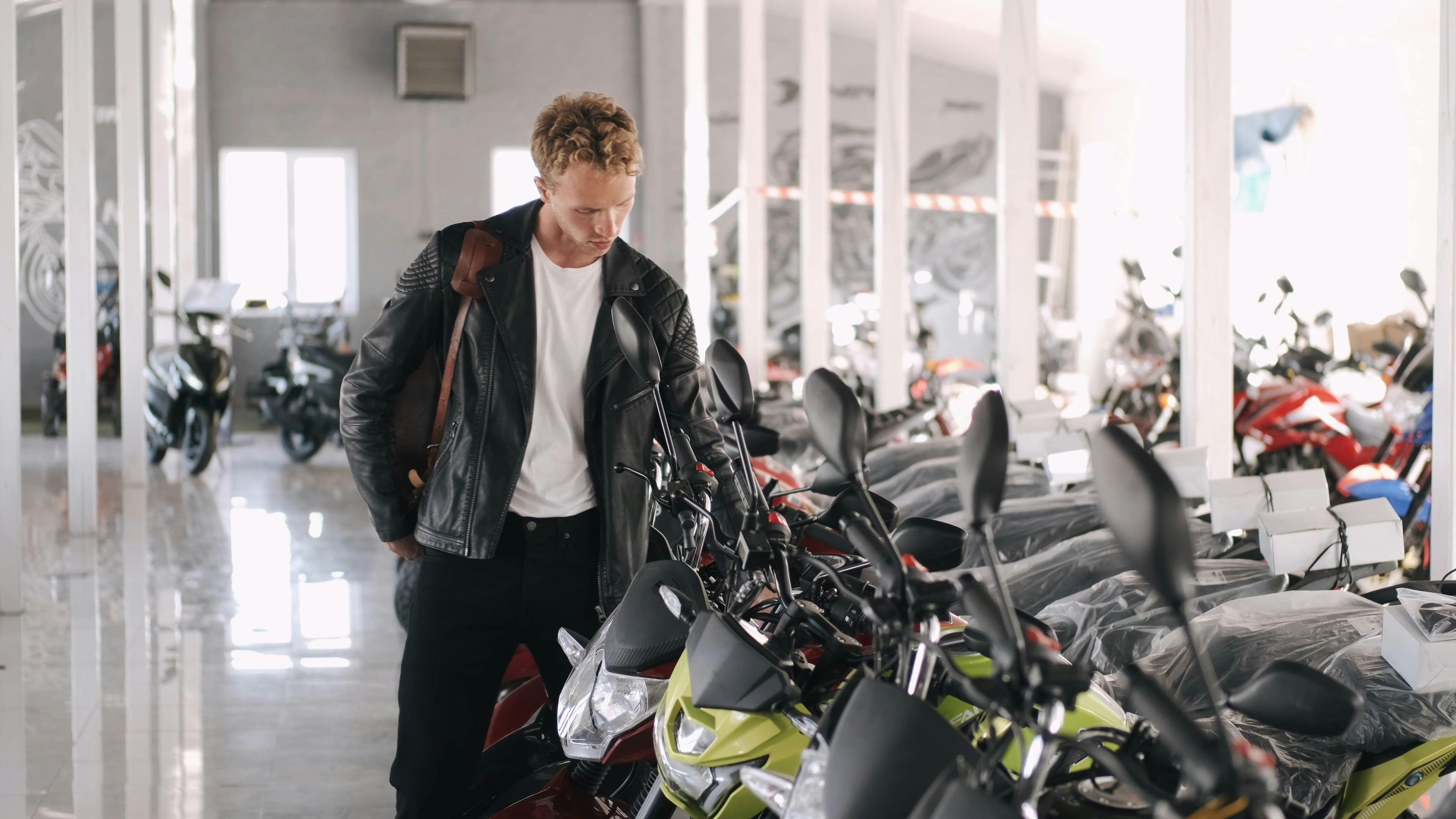 Two Wheeler Display Videos, Download The BEST Free 4k Stock Video ...