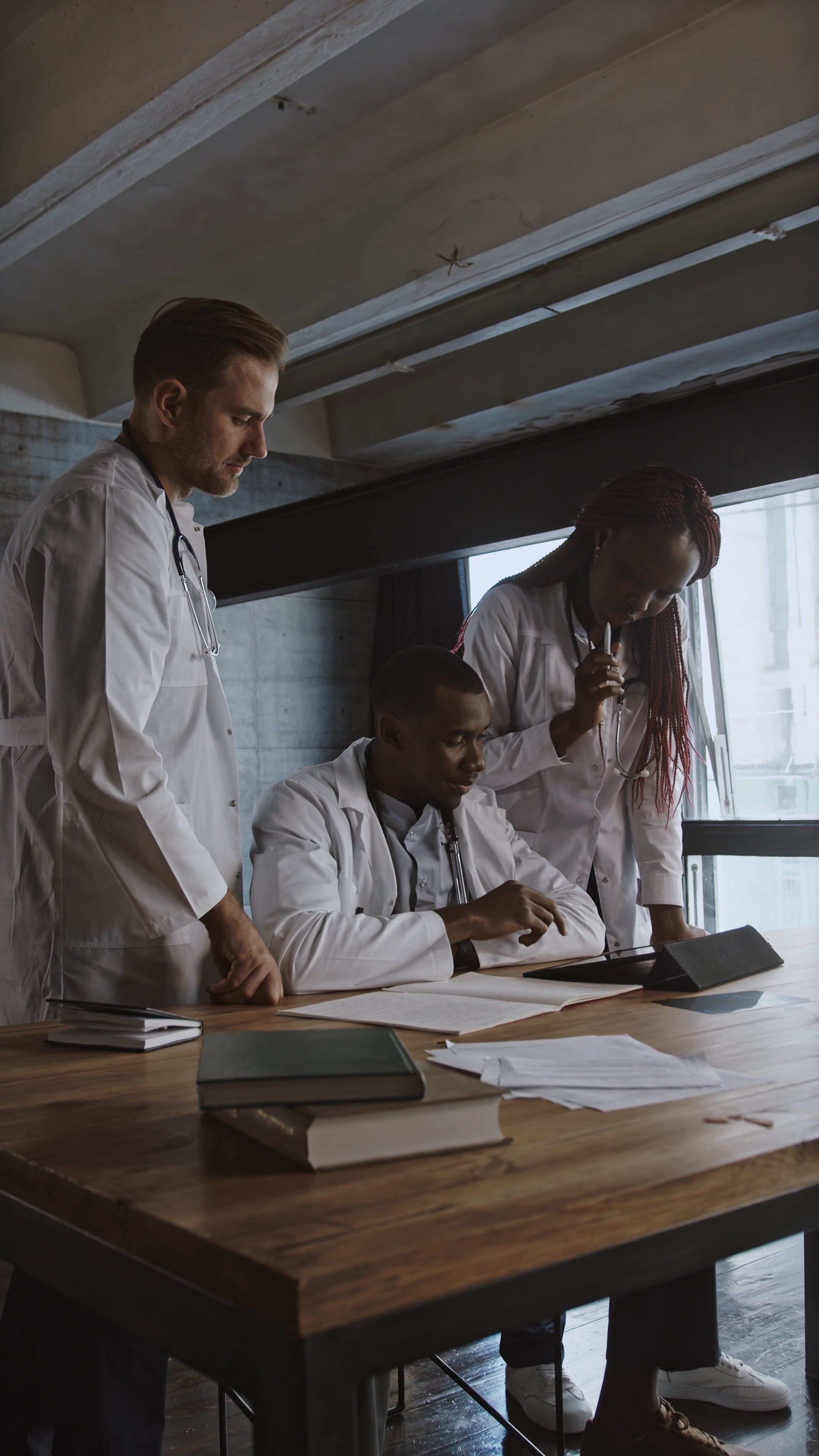 Doctors Talking Together · Free Stock Video