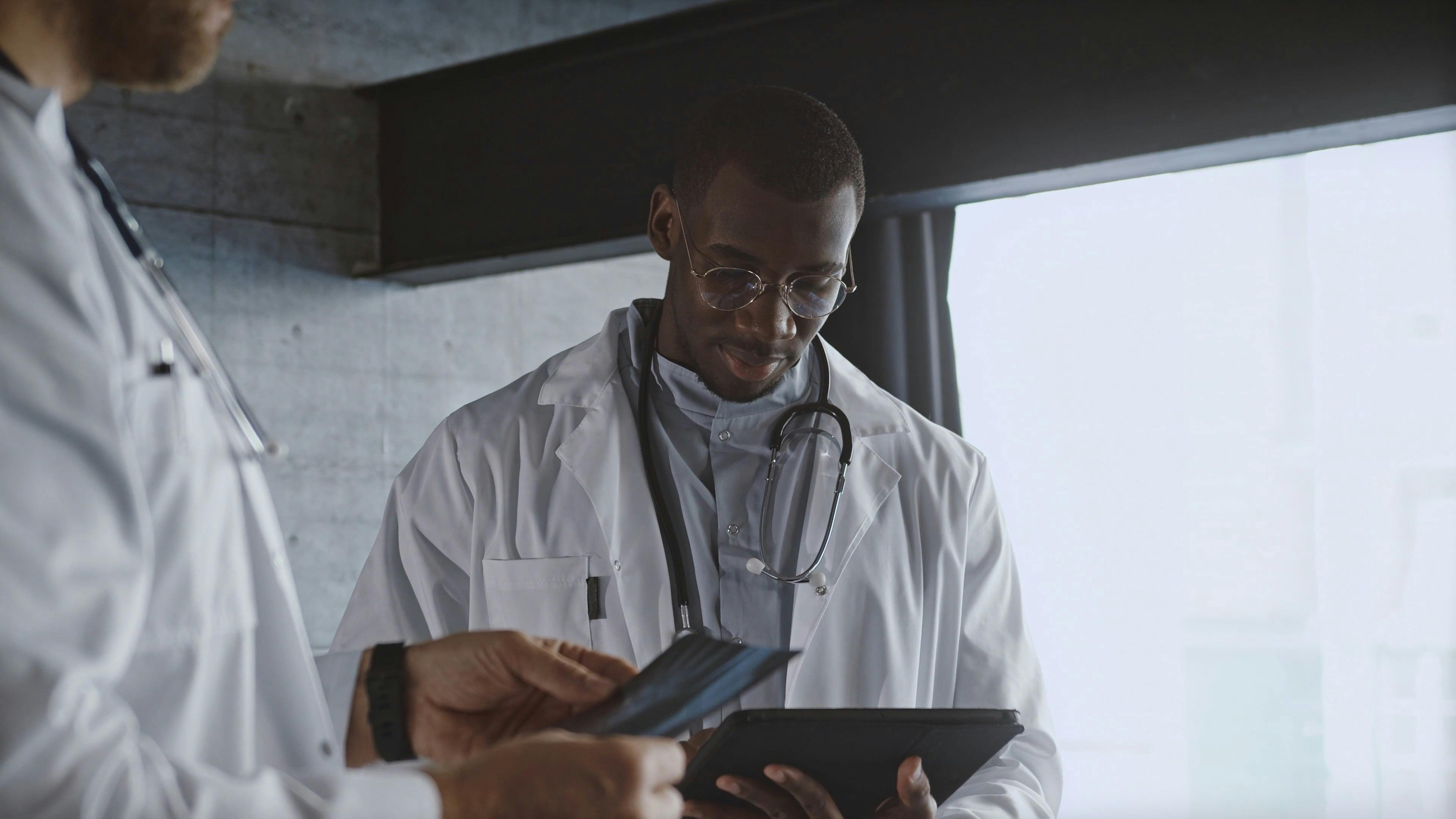 Doctors Files Videos, Download The BEST Free 4k Stock Video Footage ...