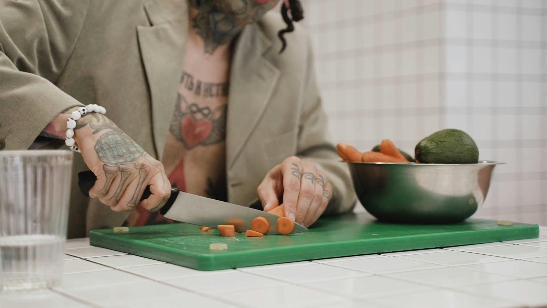 Skeleton Cooking Videos, Download The BEST Free 4k Stock Video Footage ...