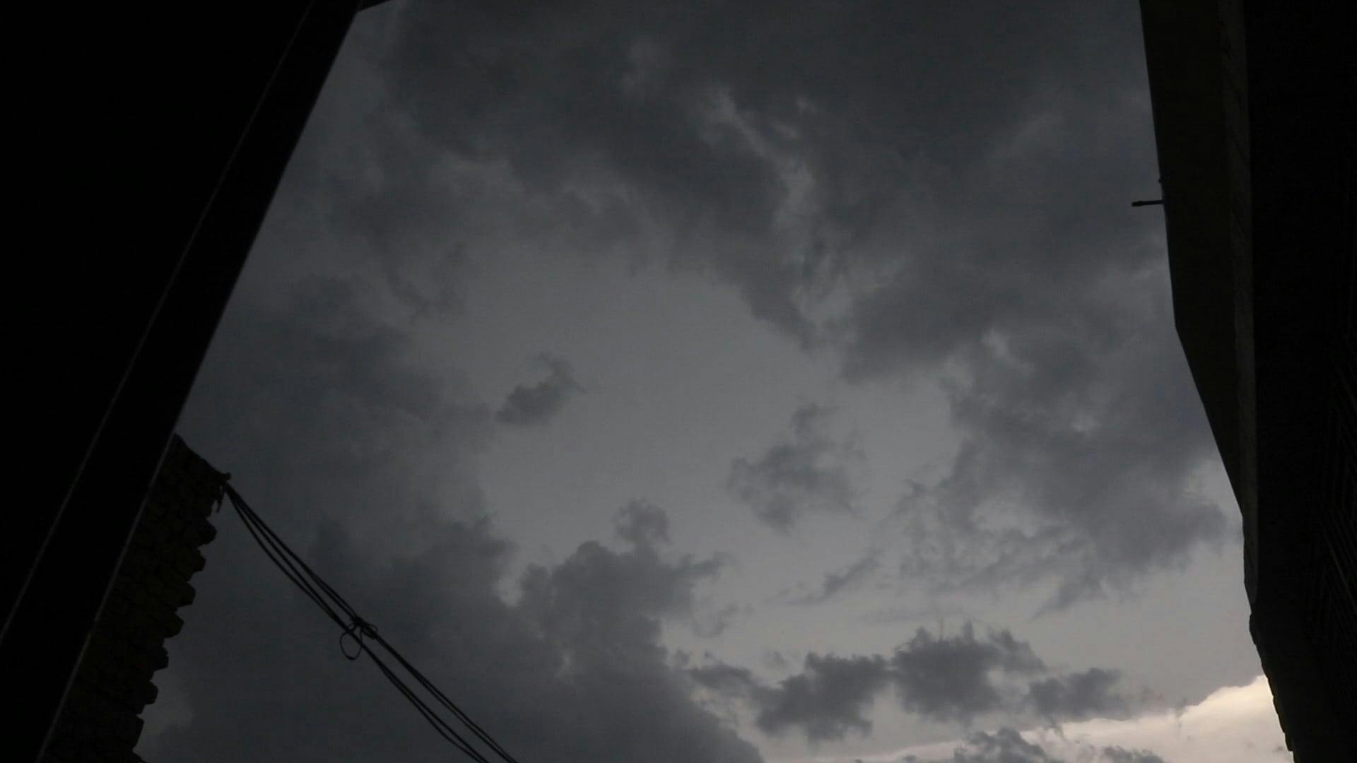 Timelapse of a Gloomy Sky · Free Stock Video