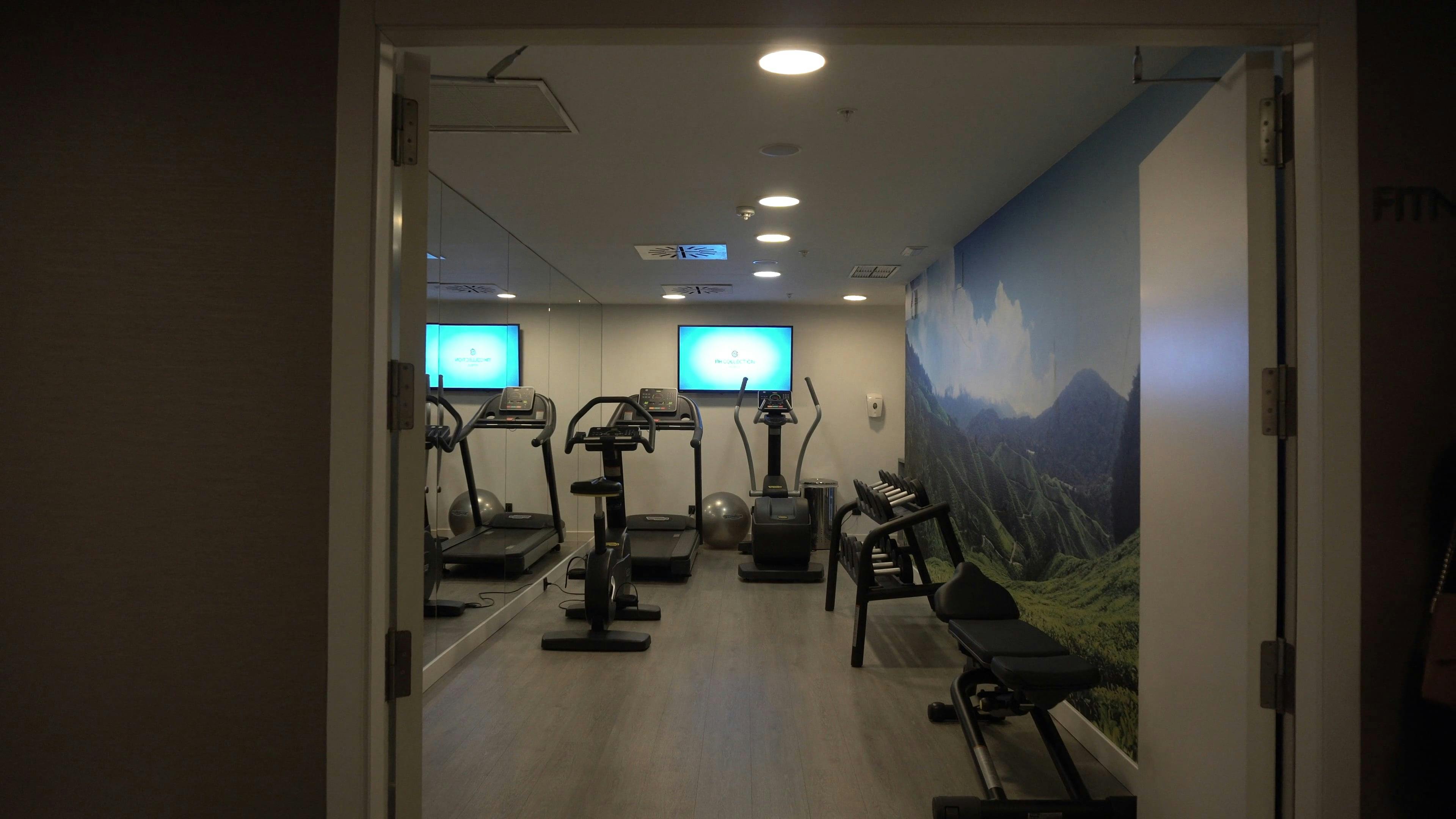 Exercise Tv Videos, Download The BEST Free 4k Stock Video Footage ...