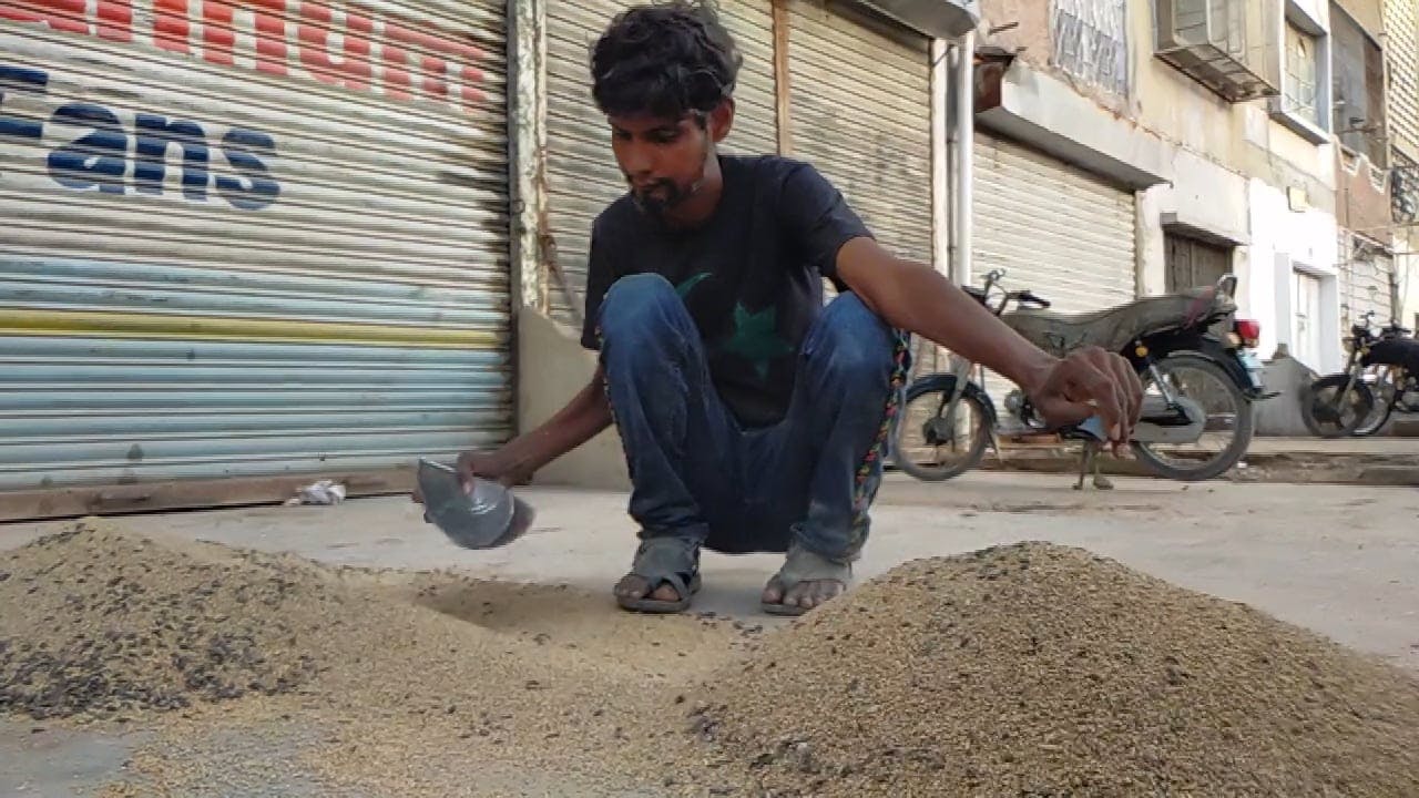 Pakistan Worker Videos, Download The BEST Free 4k Stock Video Footage ...