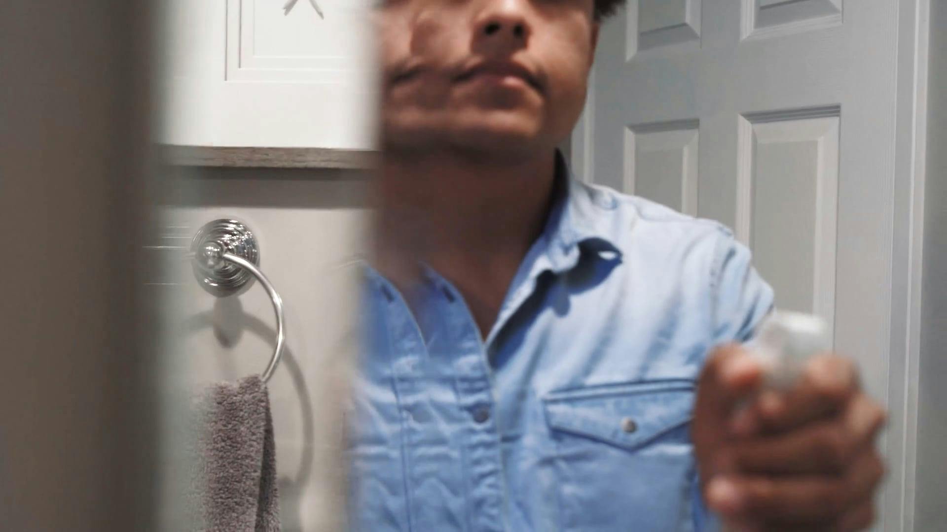 Mirror Wipe Videos, Download The BEST Free 4k Stock Video Footage ...