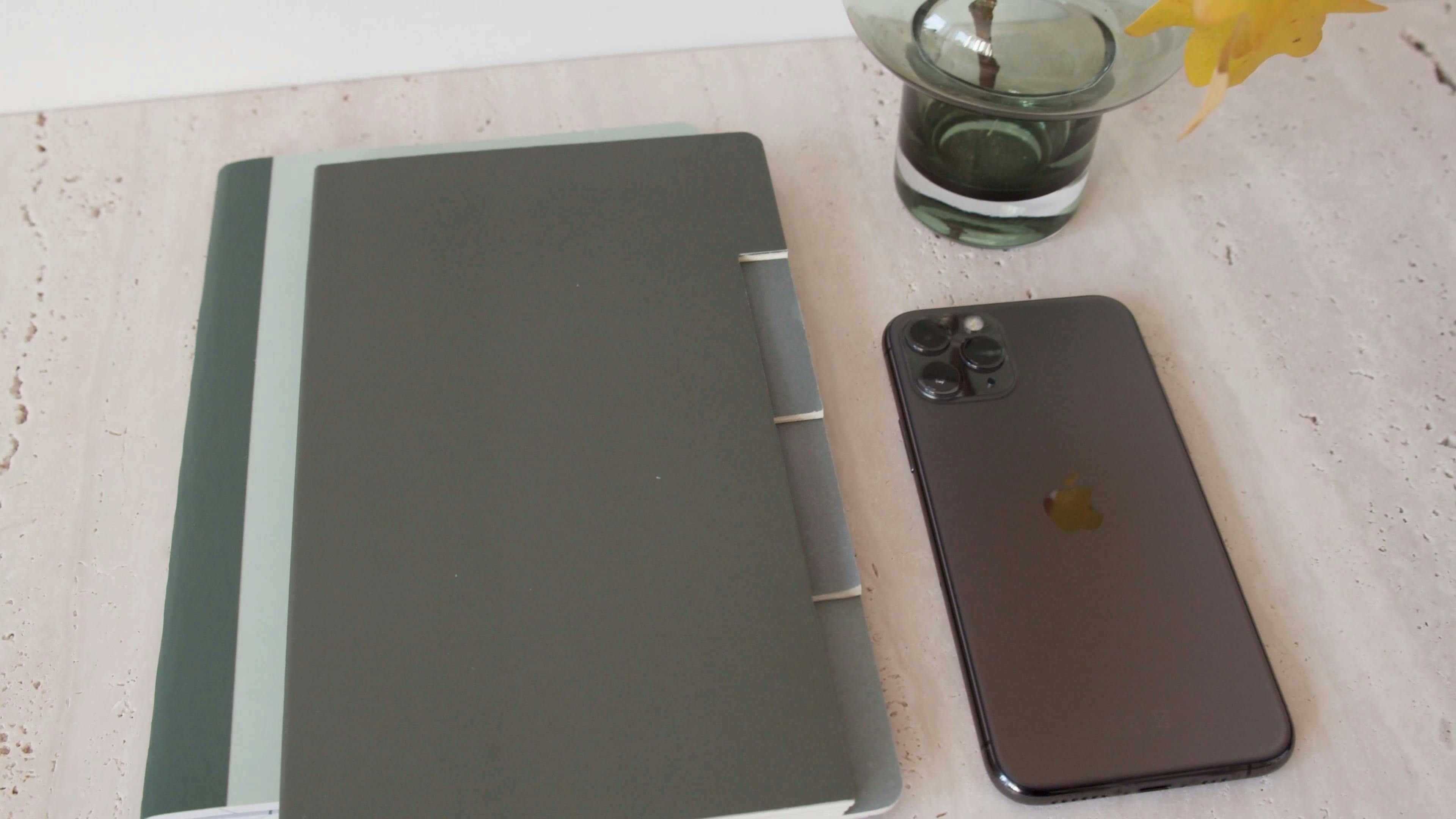 Phone Folder Videos, Download The BEST Free 4k Stock Video Footage ...