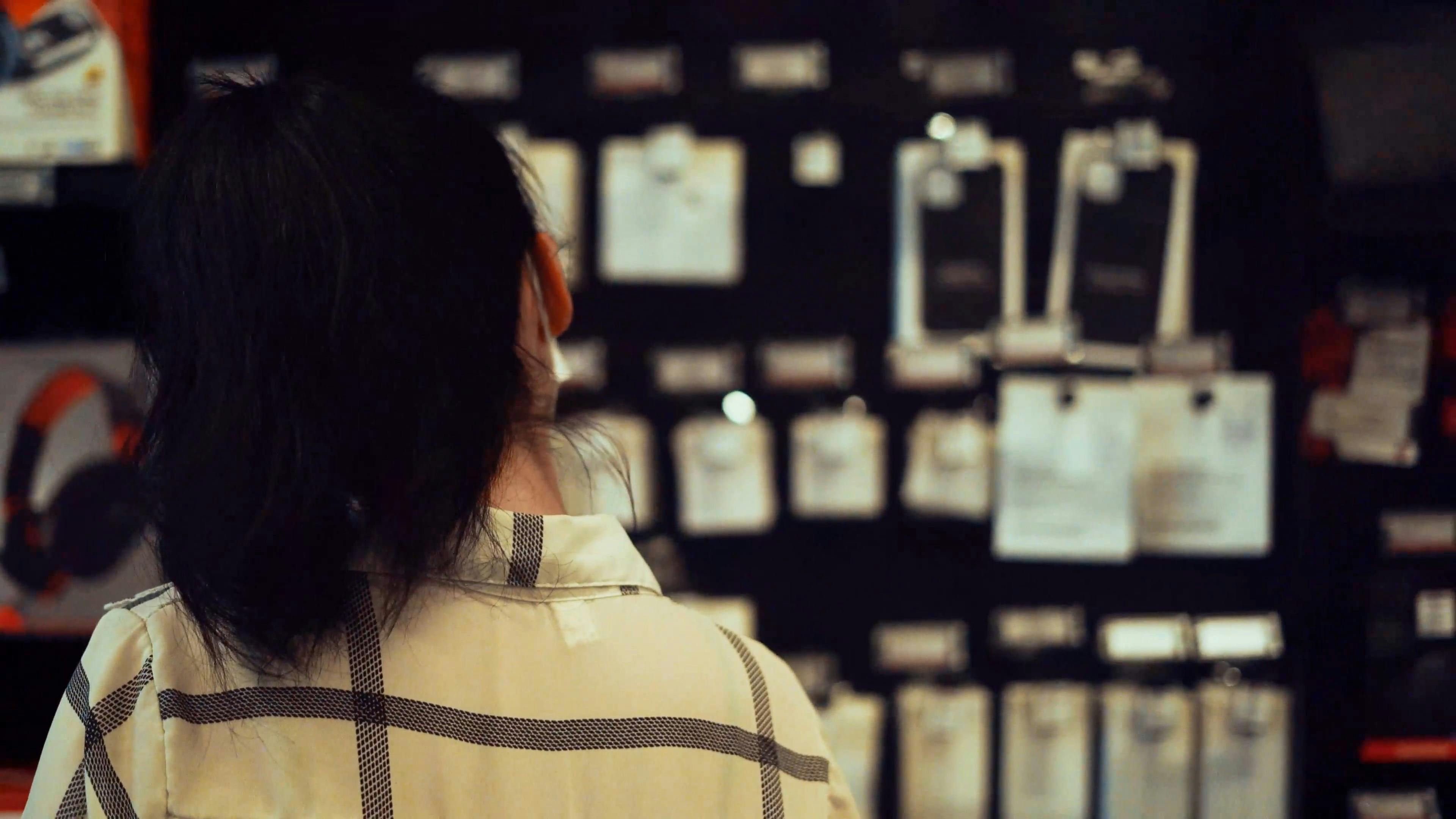 Mobile Accessories Videos, Download The BEST Free 4k Stock Video ...