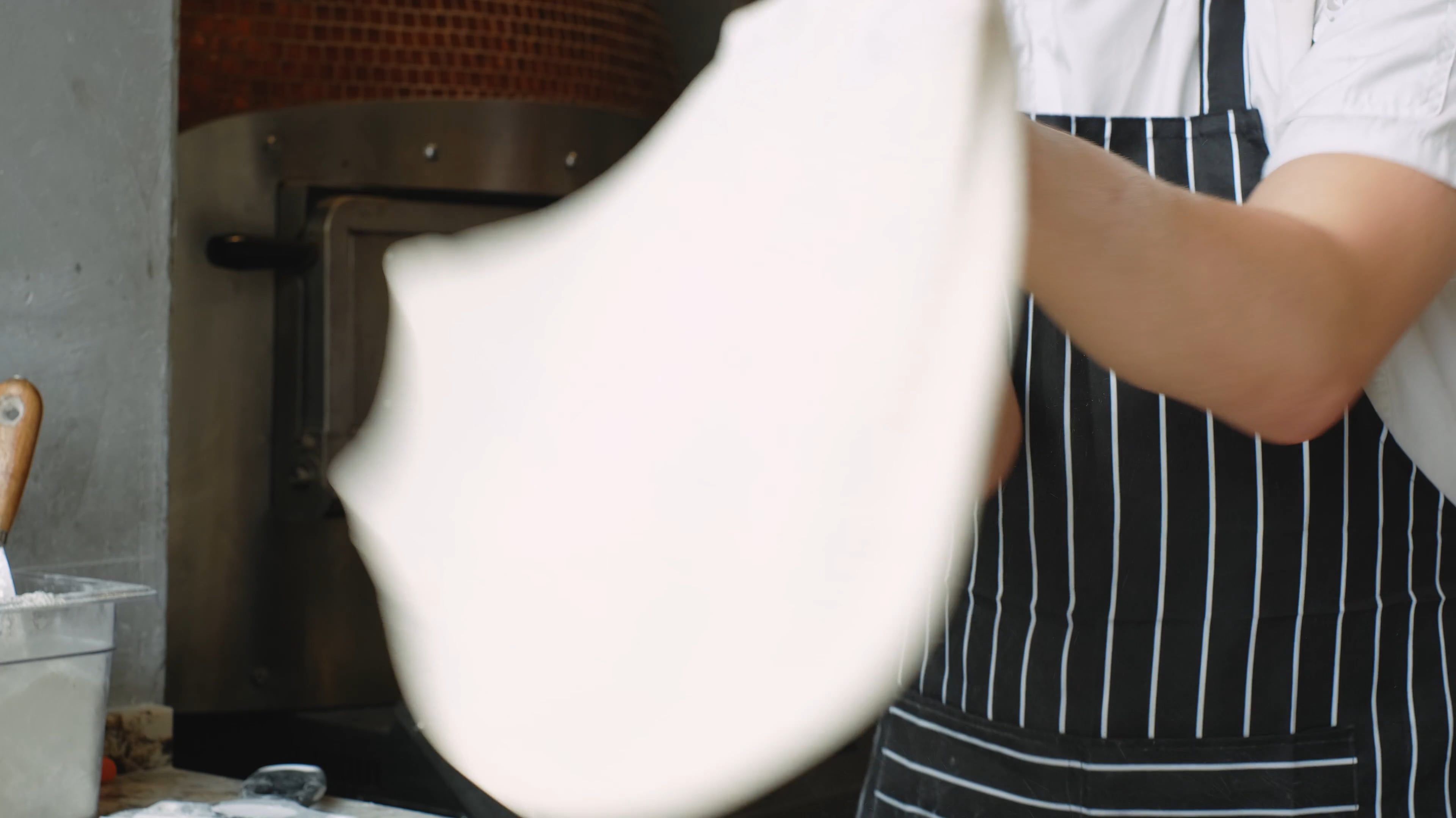 Vídeos de stock gratuitos sobre #interior, amasadura, arte culinario ...