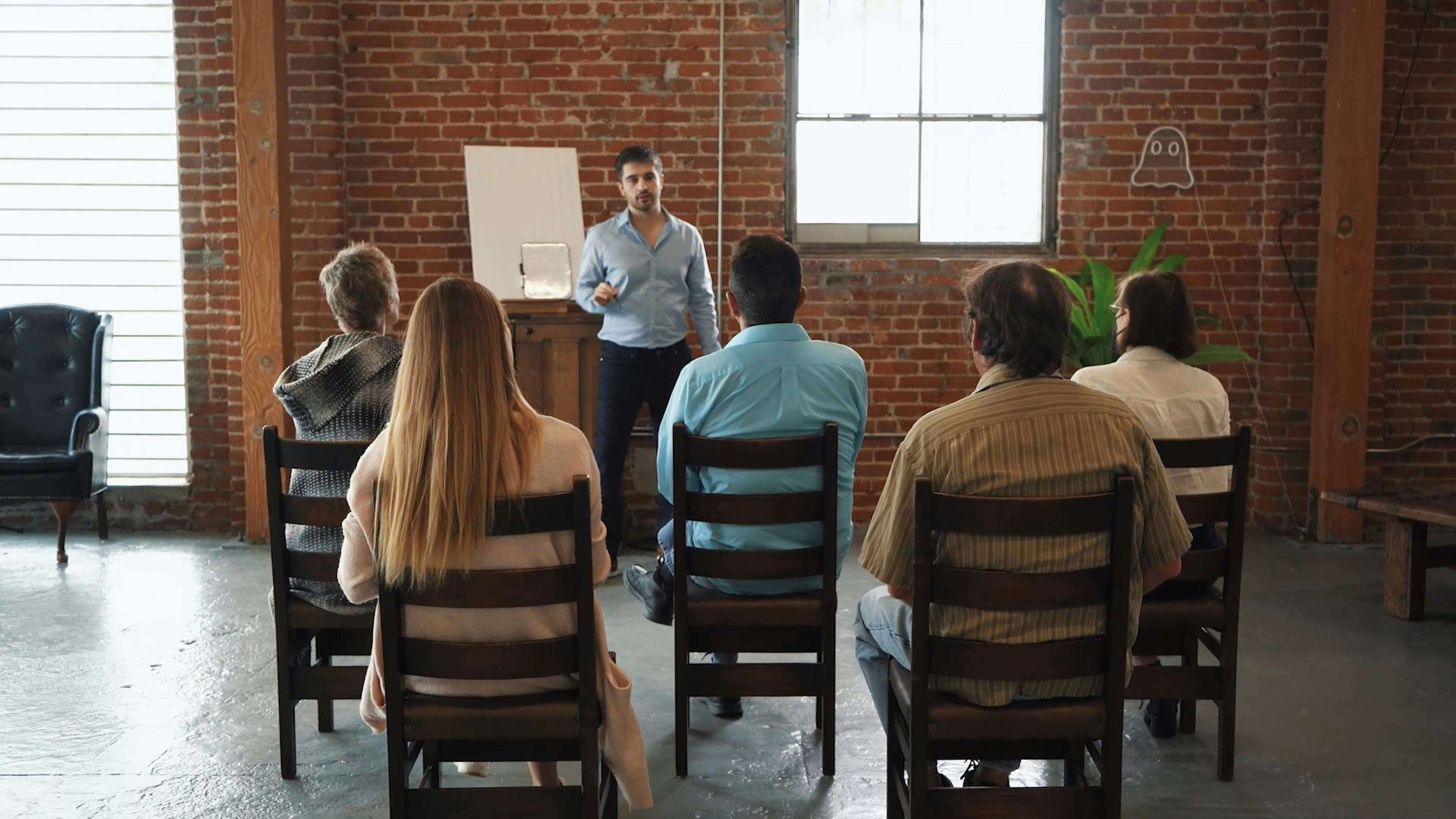 Small Indoors Workshop With Chairs Videos, Download The BEST Free 4k ...