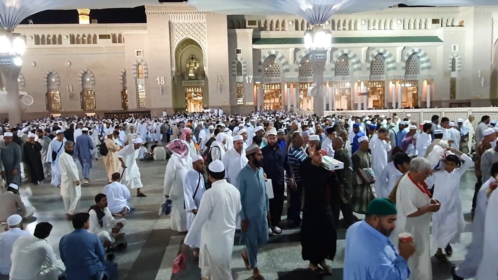 Ramadan Videos, Download The BEST Free 4k Stock Video Footage & Ramadan ...