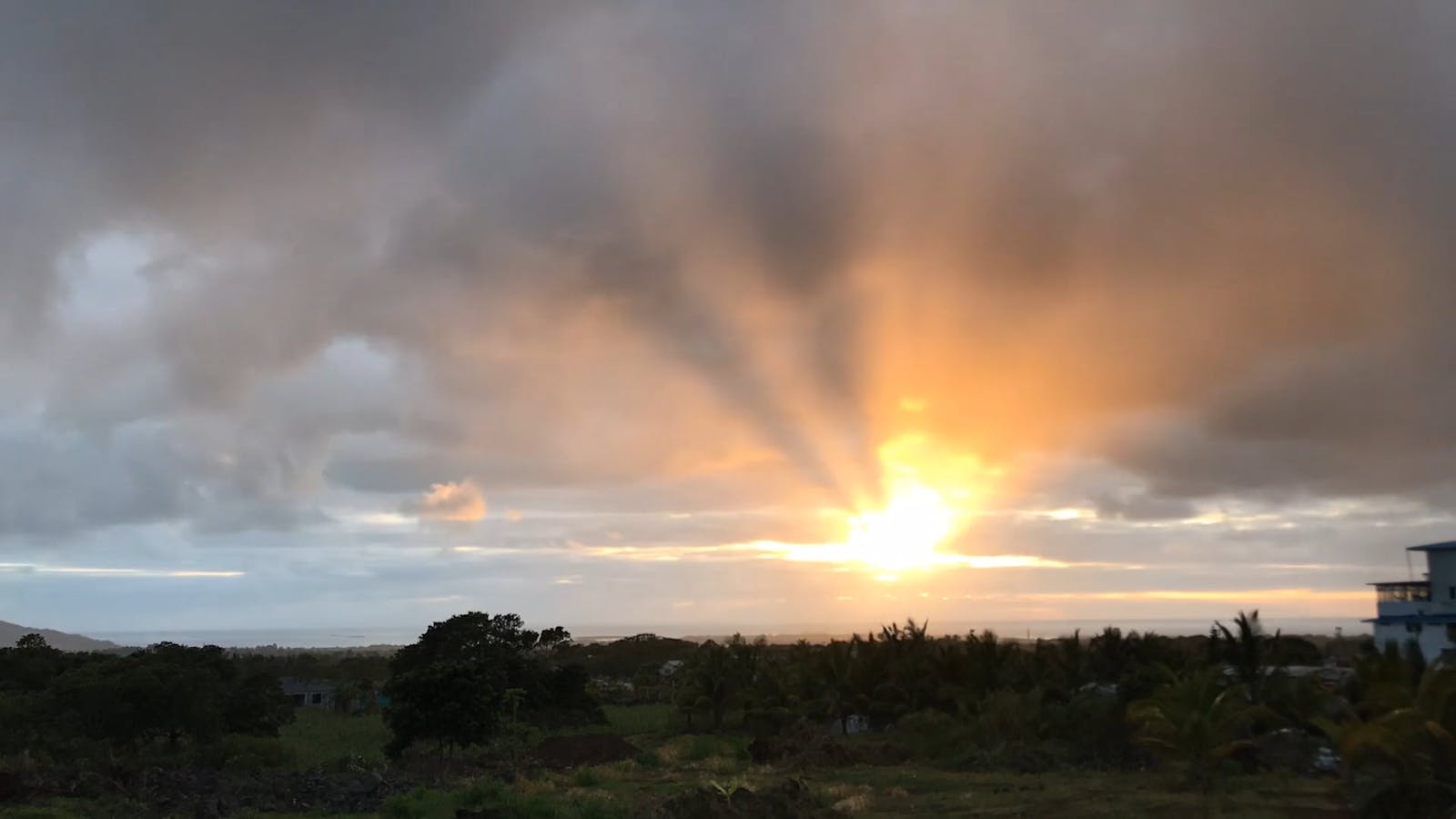 Sky Cloud Videos, Download The BEST Free 4k Stock Video Footage & Sky ...