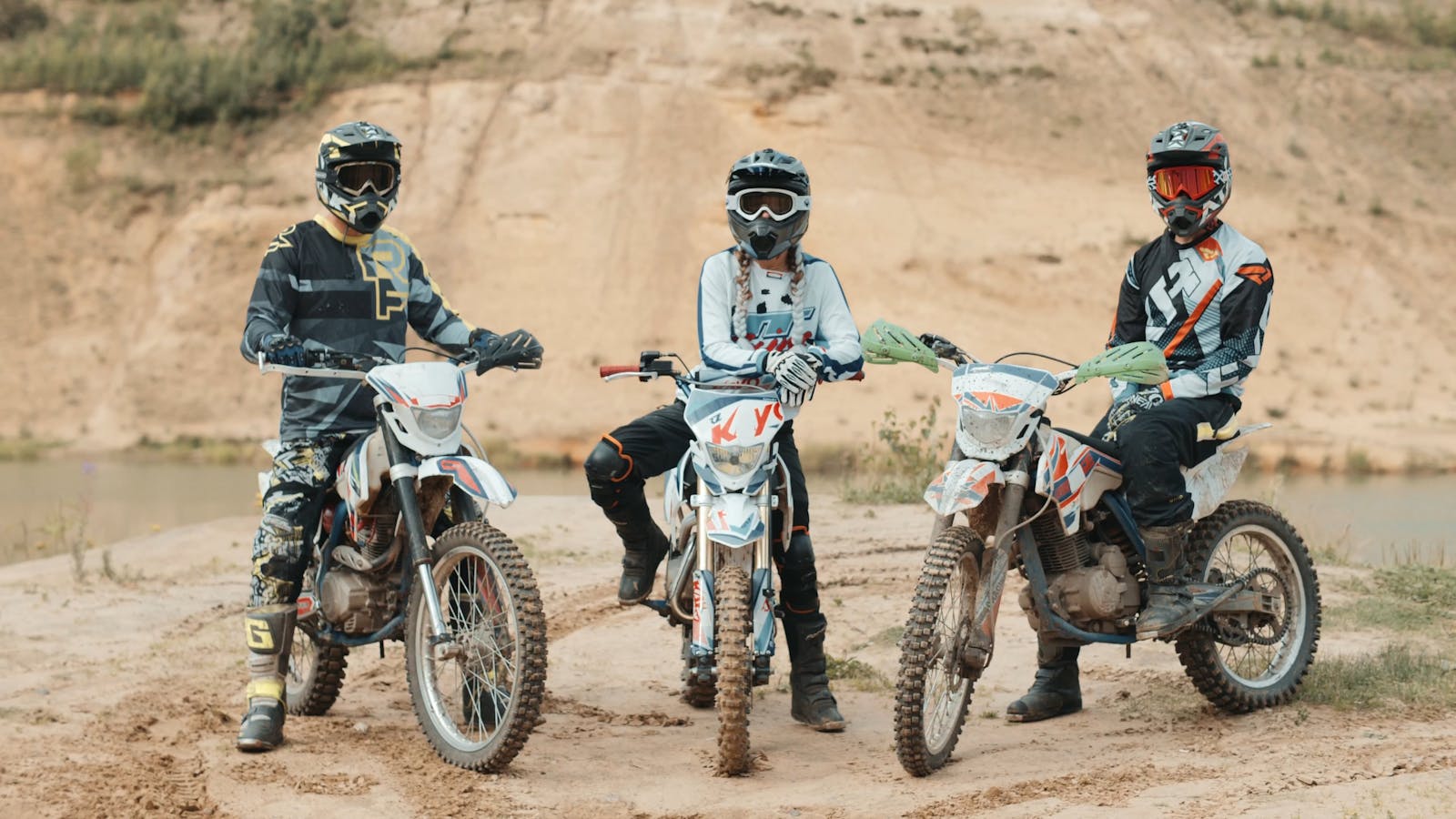 Dirt Bikes Videos, Download The BEST Free 4k Stock Video Footage & Dirt ...