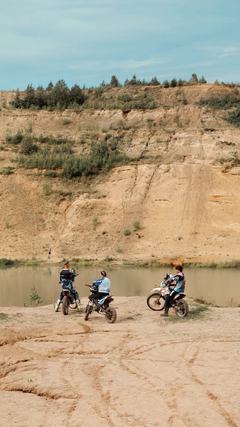 Dirt Bikes Videos, Download The BEST Free 4k Stock Video Footage & Dirt ...