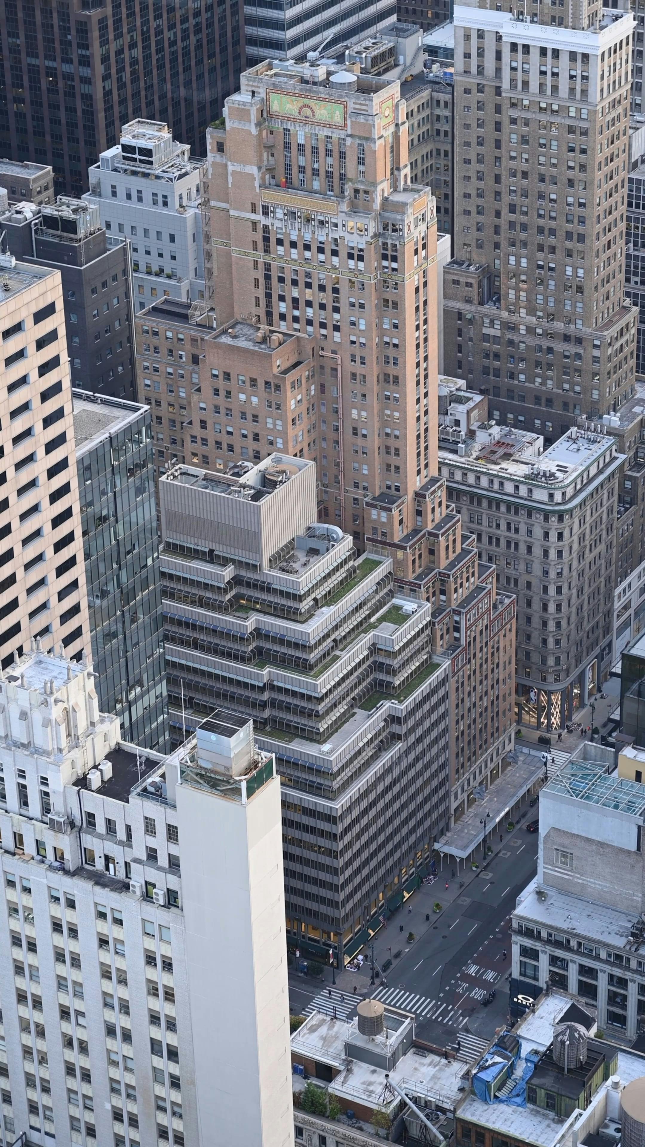 Tall City Building · Free Stock Video