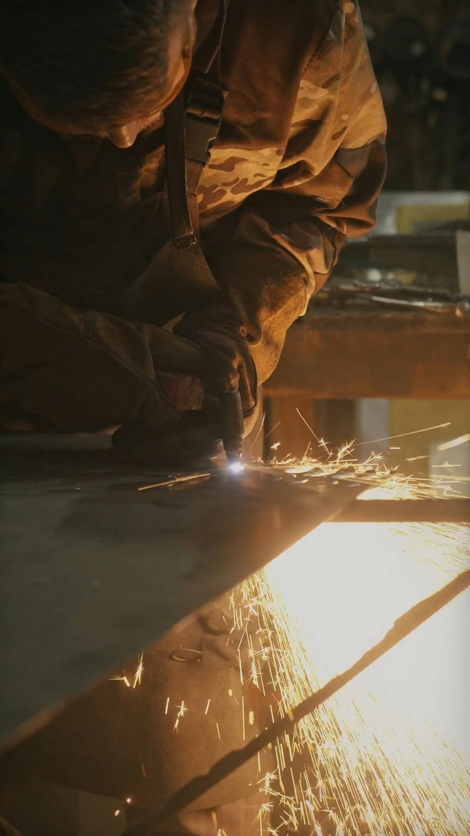 Welding Videos, Download The BEST Free 4k Stock Video Footage & Welding ...