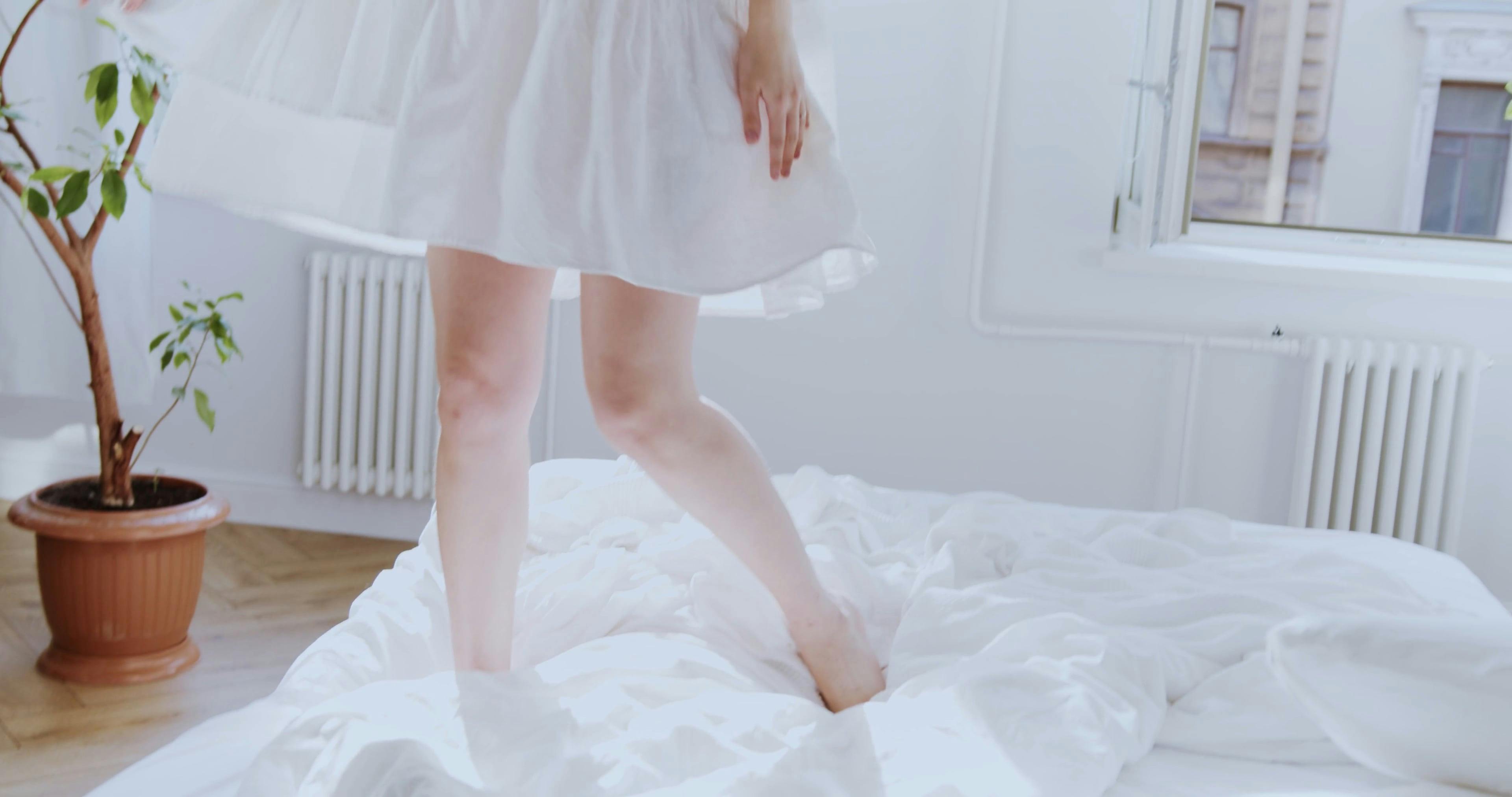 Bed Pot Videos, Download The BEST Free 4k Stock Video Footage & Bed Pot ...