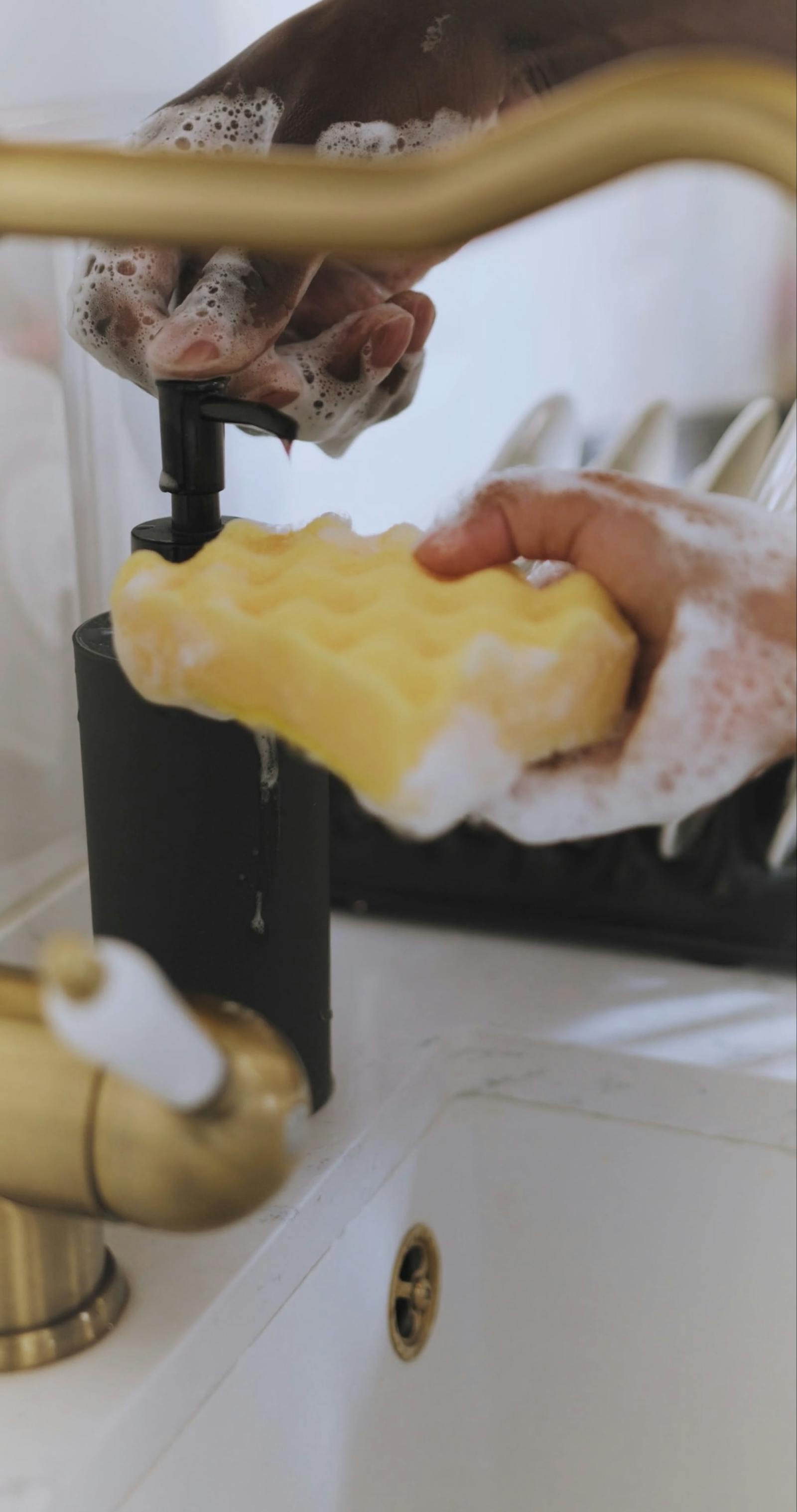 Washing Dishes Videos, Download The BEST Free 4k Stock Video Footage ...