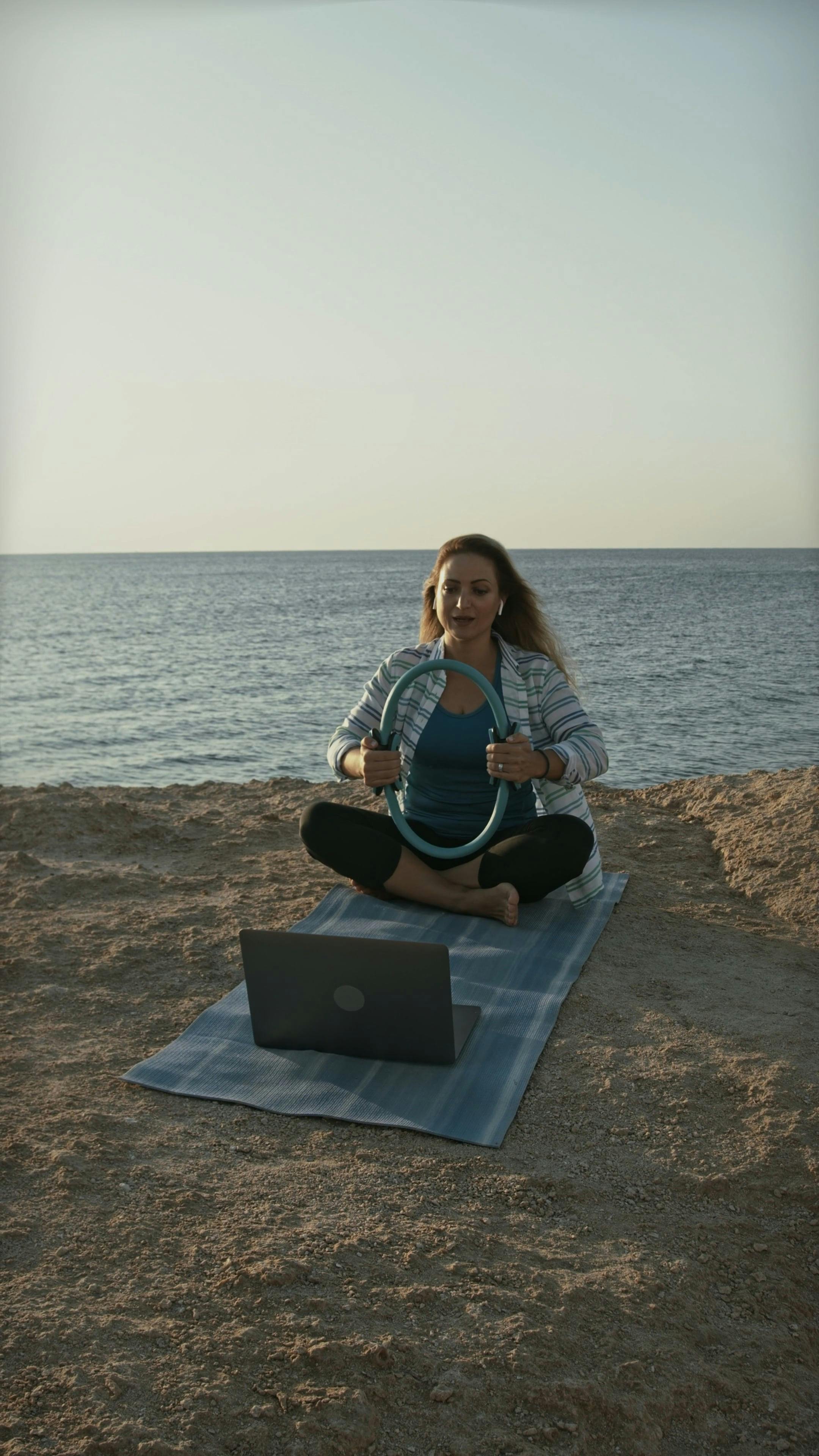 Remote Practice Videos, Download The BEST Free 4k Stock Video Footage & Remote Practice HD Video ...