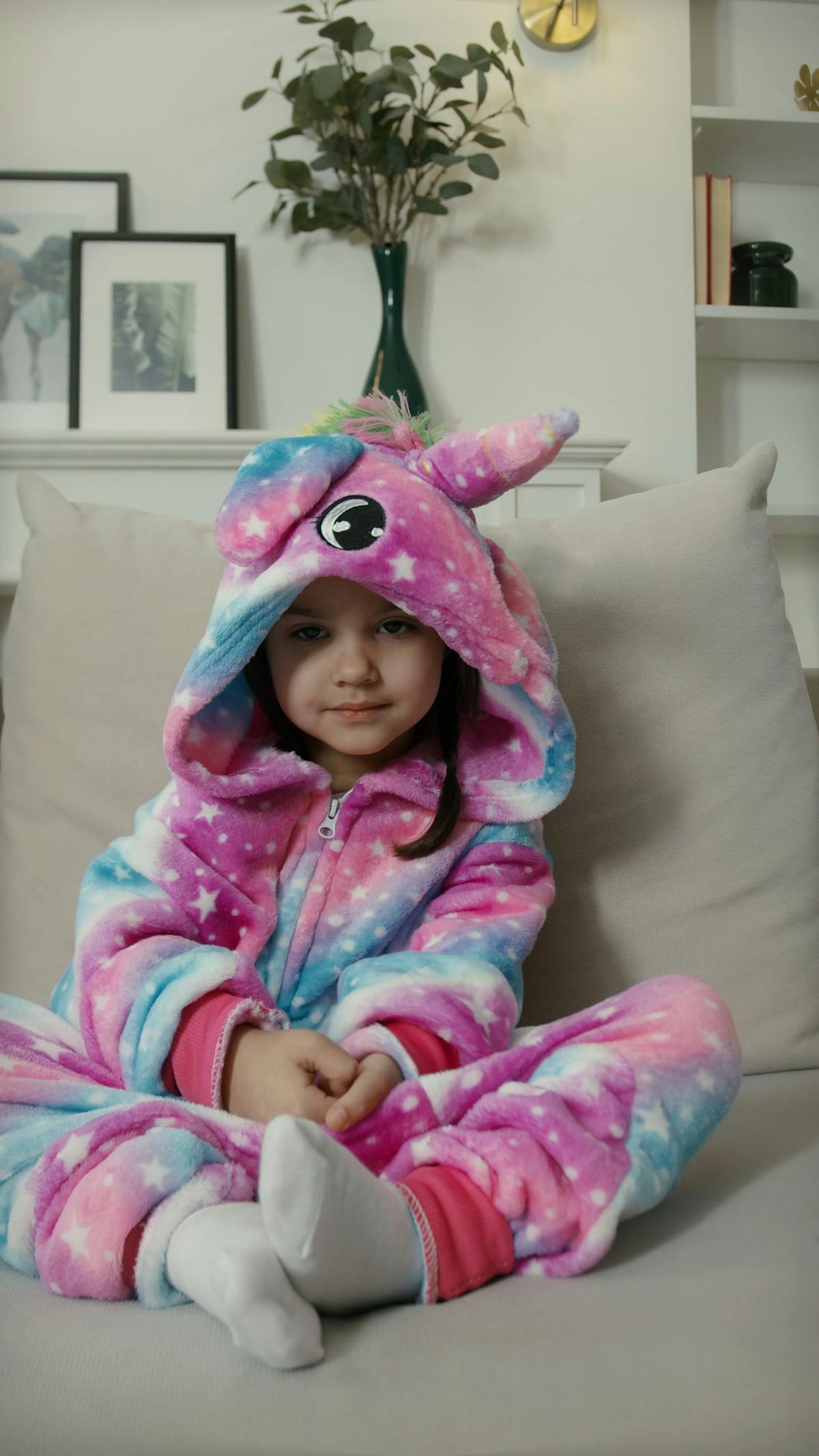 Cute Girl Videos, Download The BEST Free 4k Stock Video Footage & Cute ...