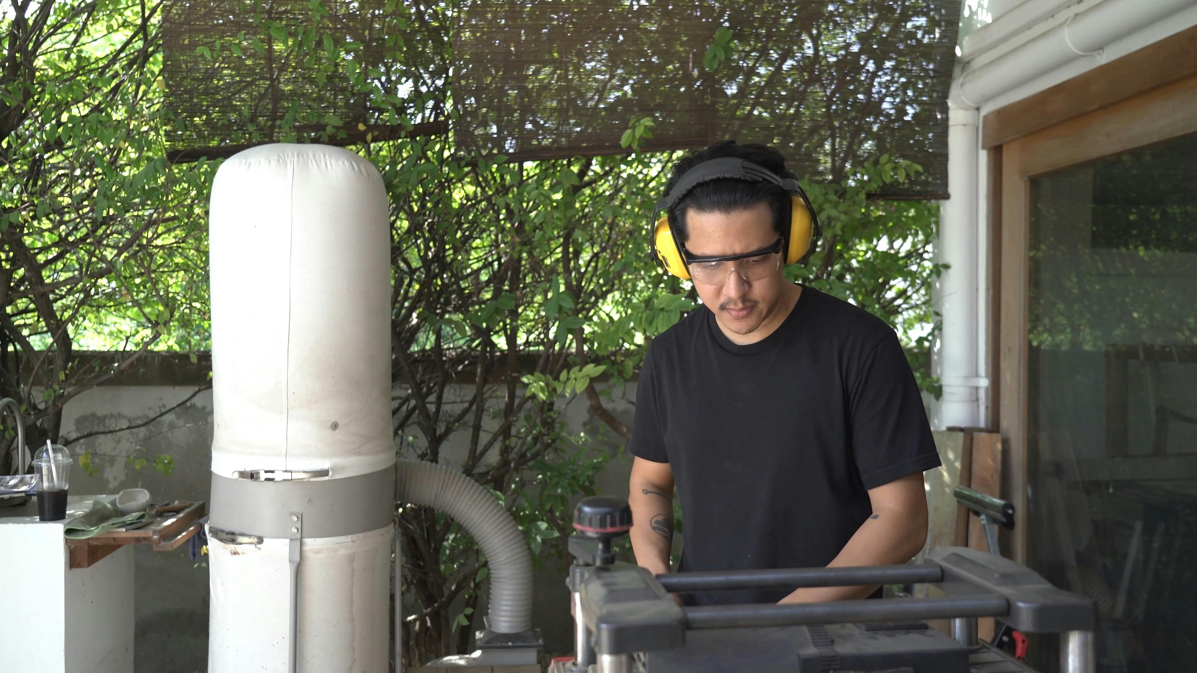 Dust Extractor Videos, Download The BEST Free 4k Stock Video Footage ...