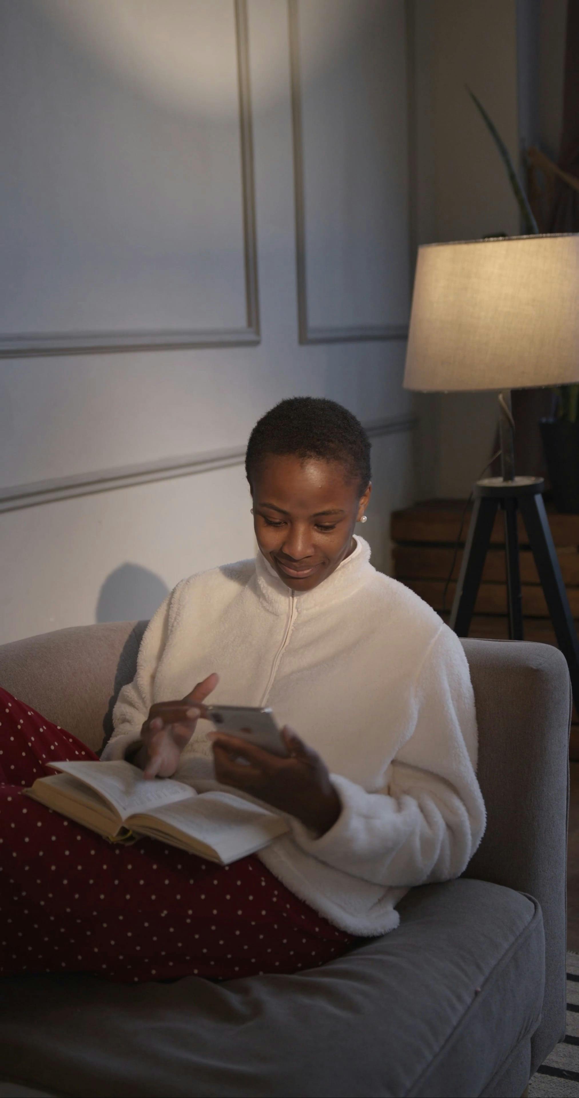 Phone Hello Videos, Download The BEST Free 4k Stock Video Footage ...