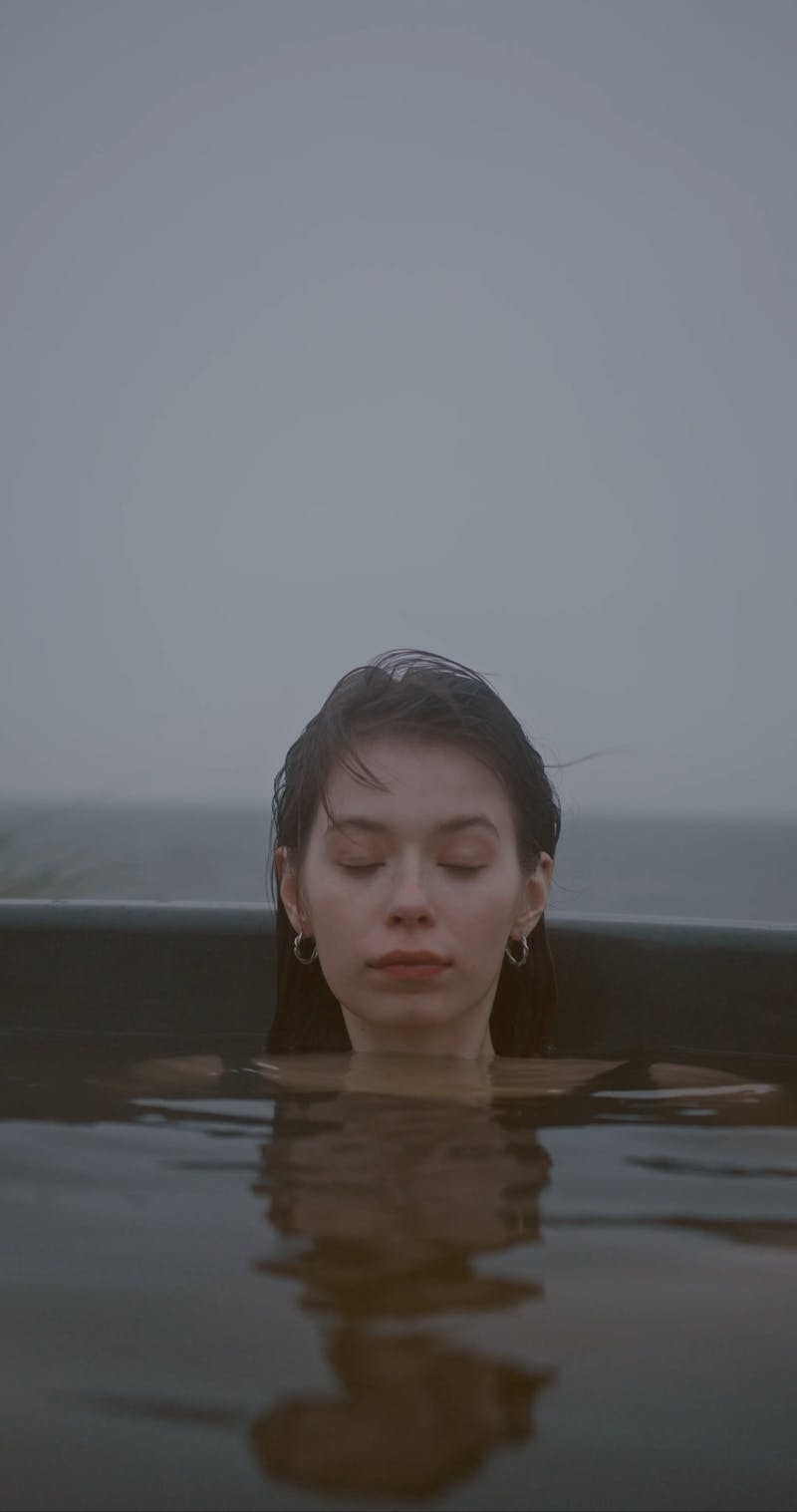 Desi+Bathing Videos, Download The BEST Free 4k Stock Video Footage ...