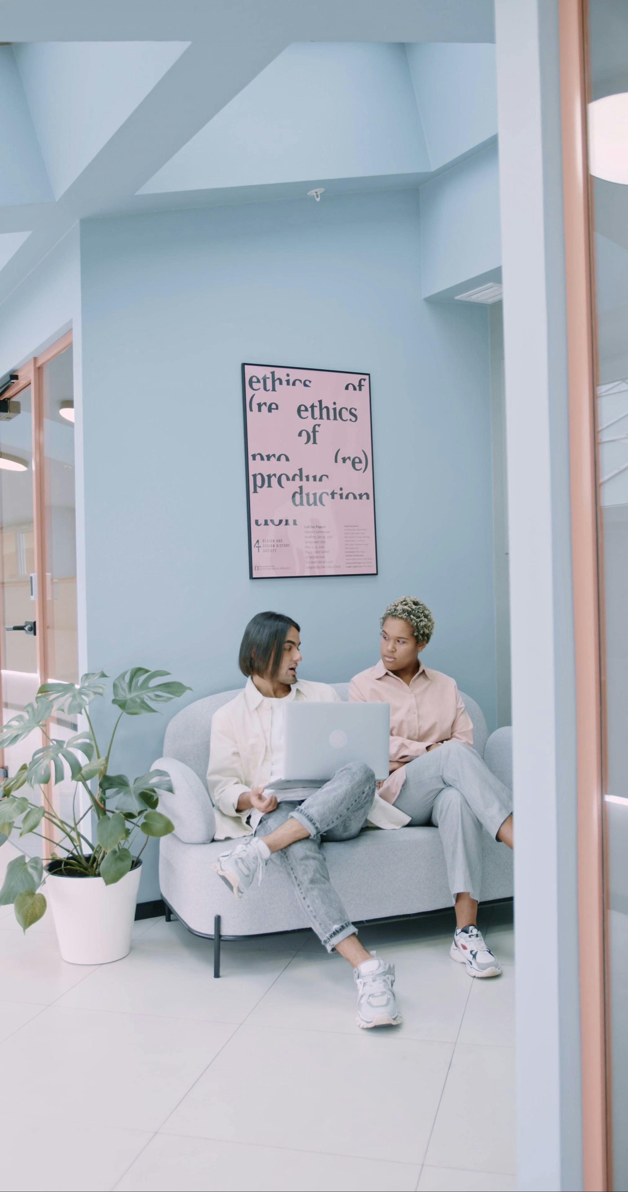 Manager Smiles Videos, Download The BEST Free 4k Stock Video Footage ...