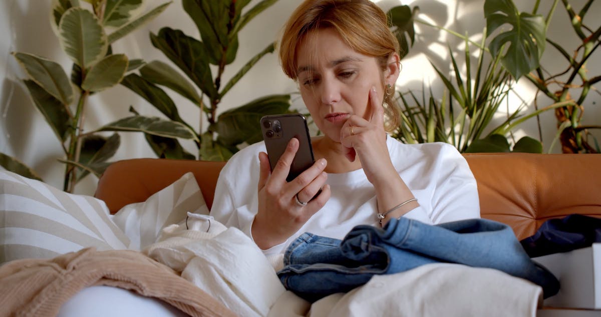 E Commerce Videos, Download The BEST Free 4k Stock Video Footage & E ...