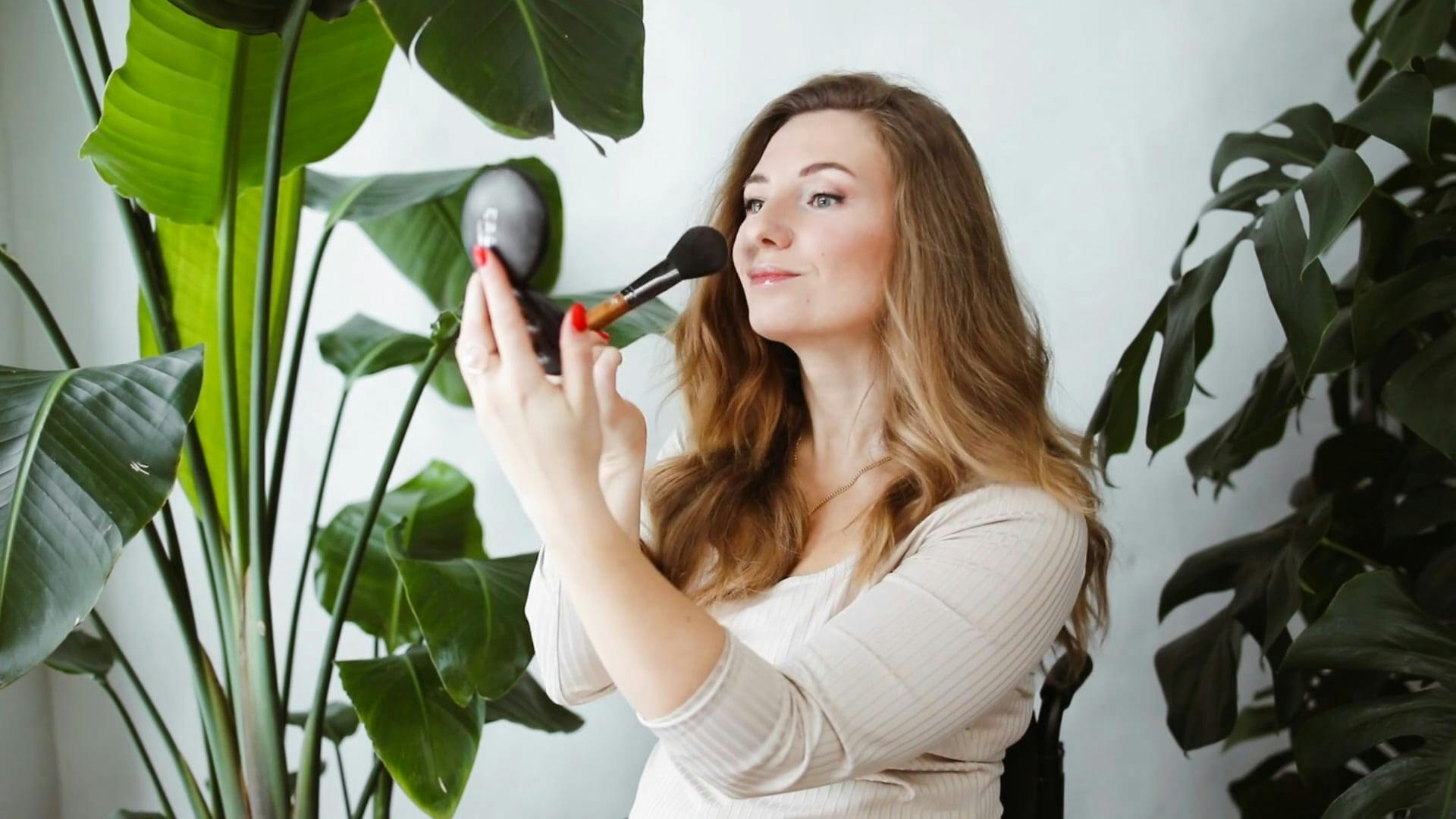 Example Portrait For Retouch Videos, Download The BEST Free 4k Stock ...