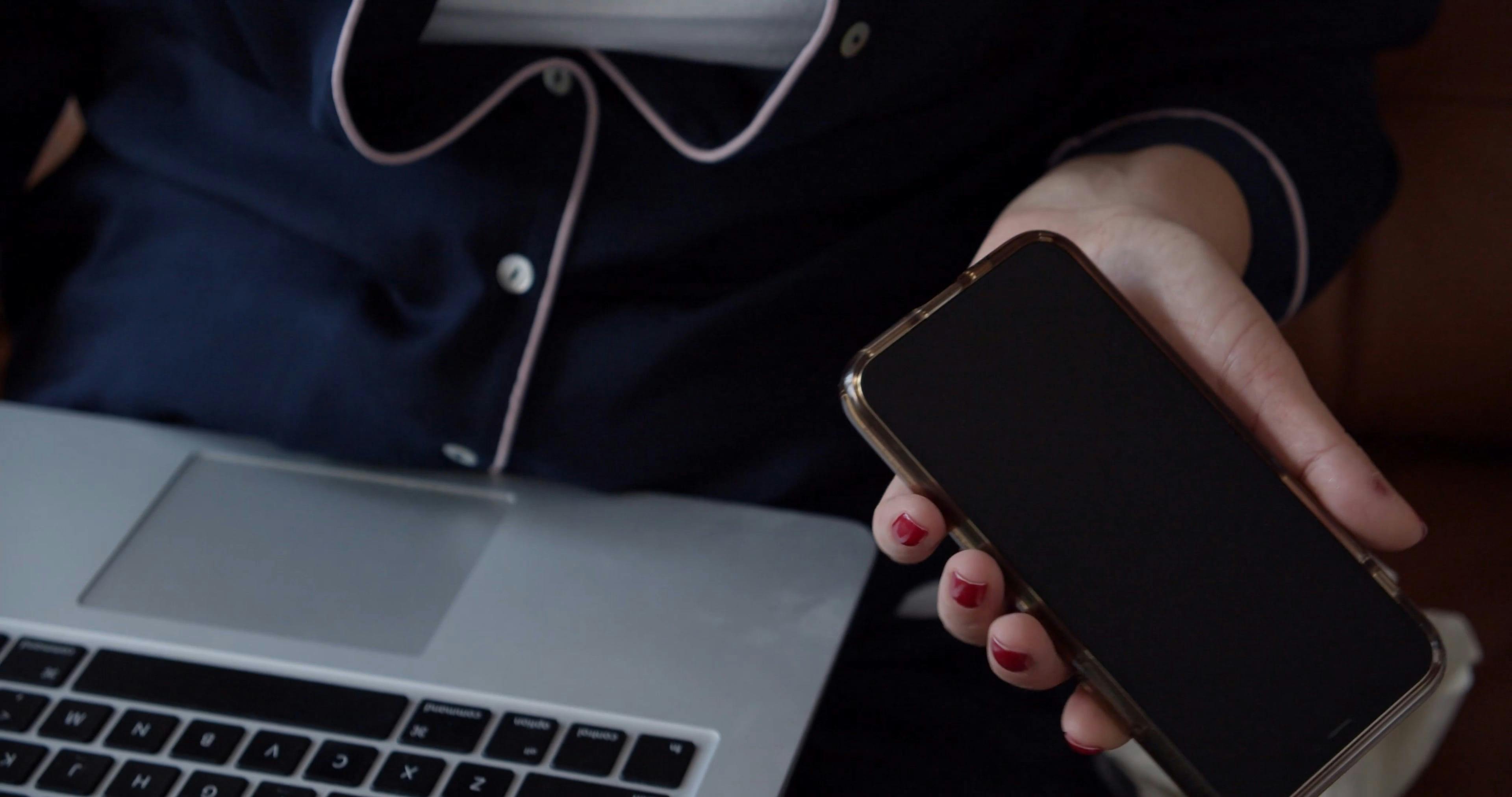 Unplug Devices Videos, Download The BEST Free 4k Stock Video Footage ...