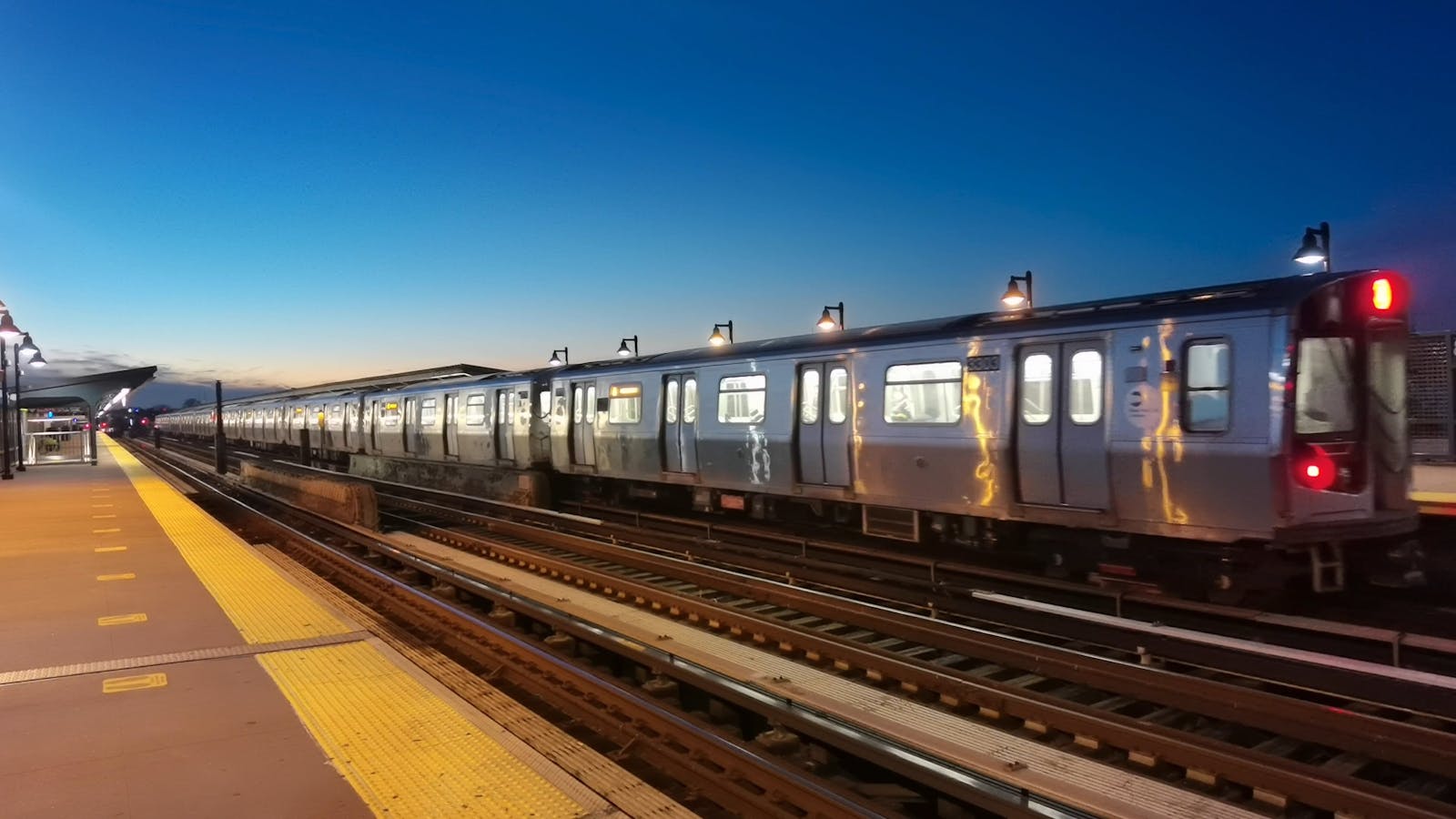 Nyc Train Station Videos, Download Free 4k Stock Video Footage & Nyc ...