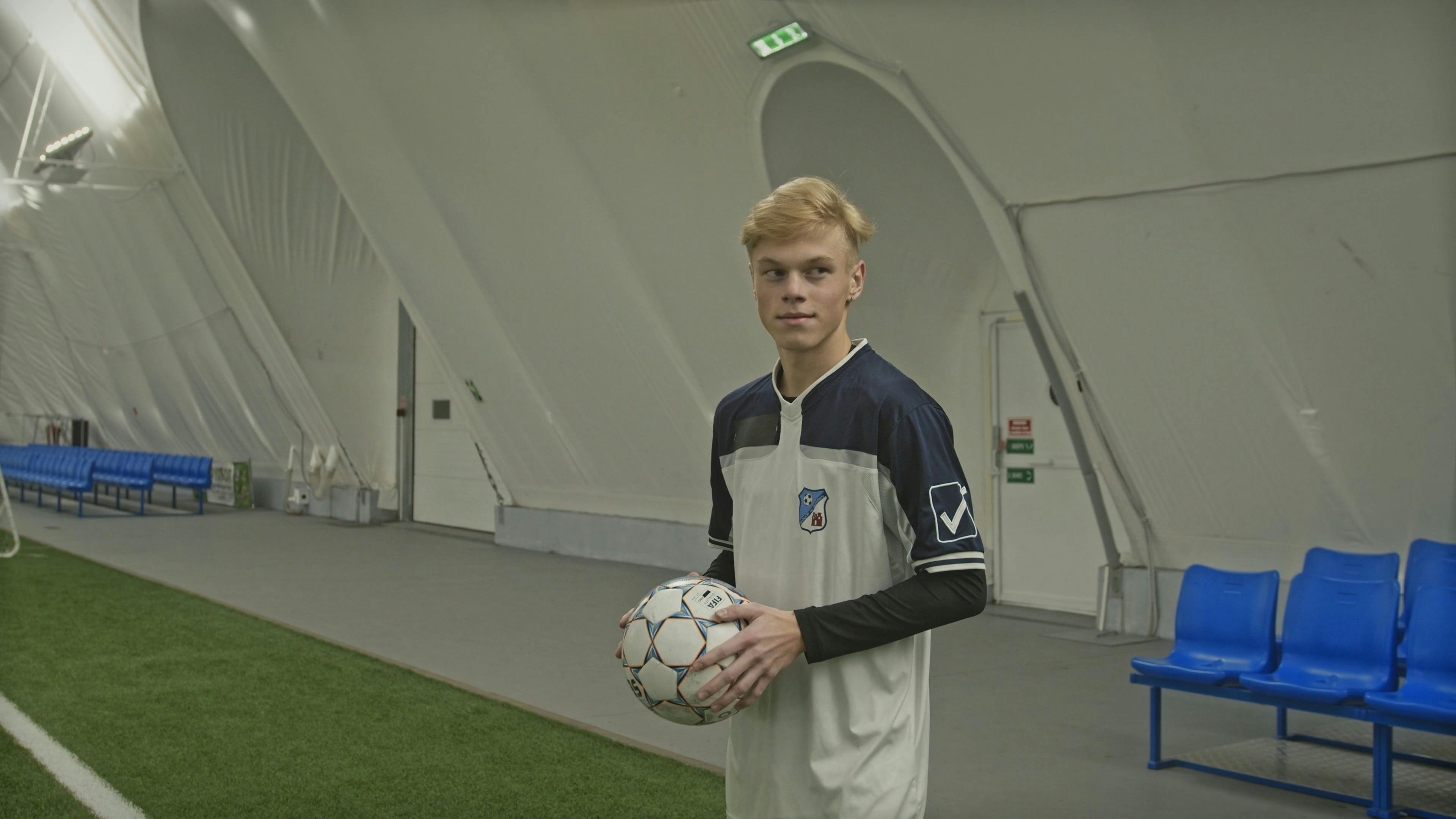 Young Man Throwing a Football Free Stock Video Footage, Royalty-Free 4K ...