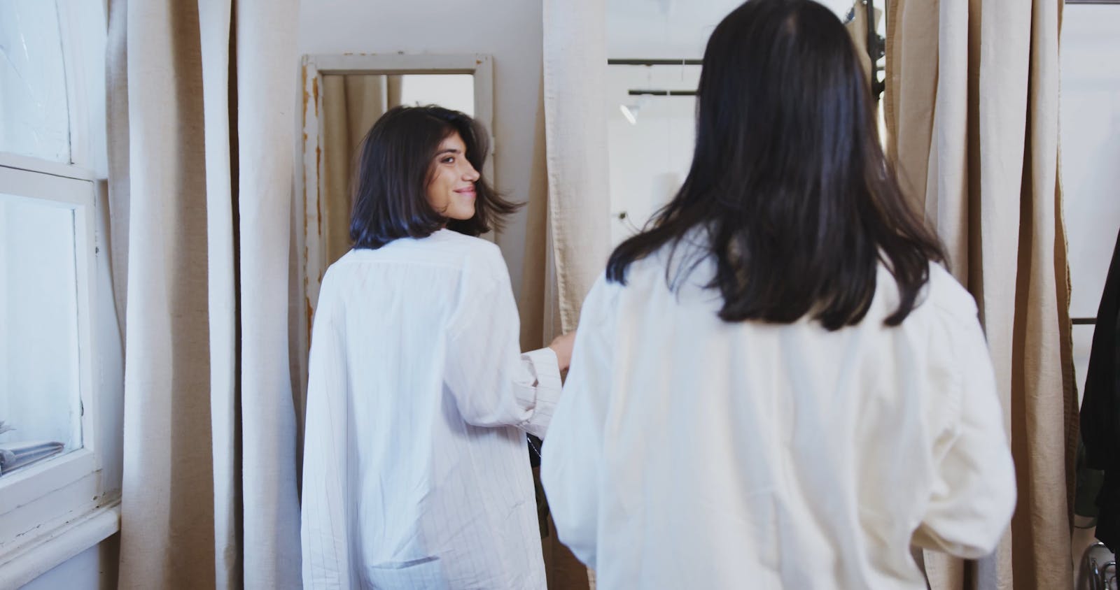 Woman Changing Clothes Videos, Download The BEST Free 4k Stock Video ...