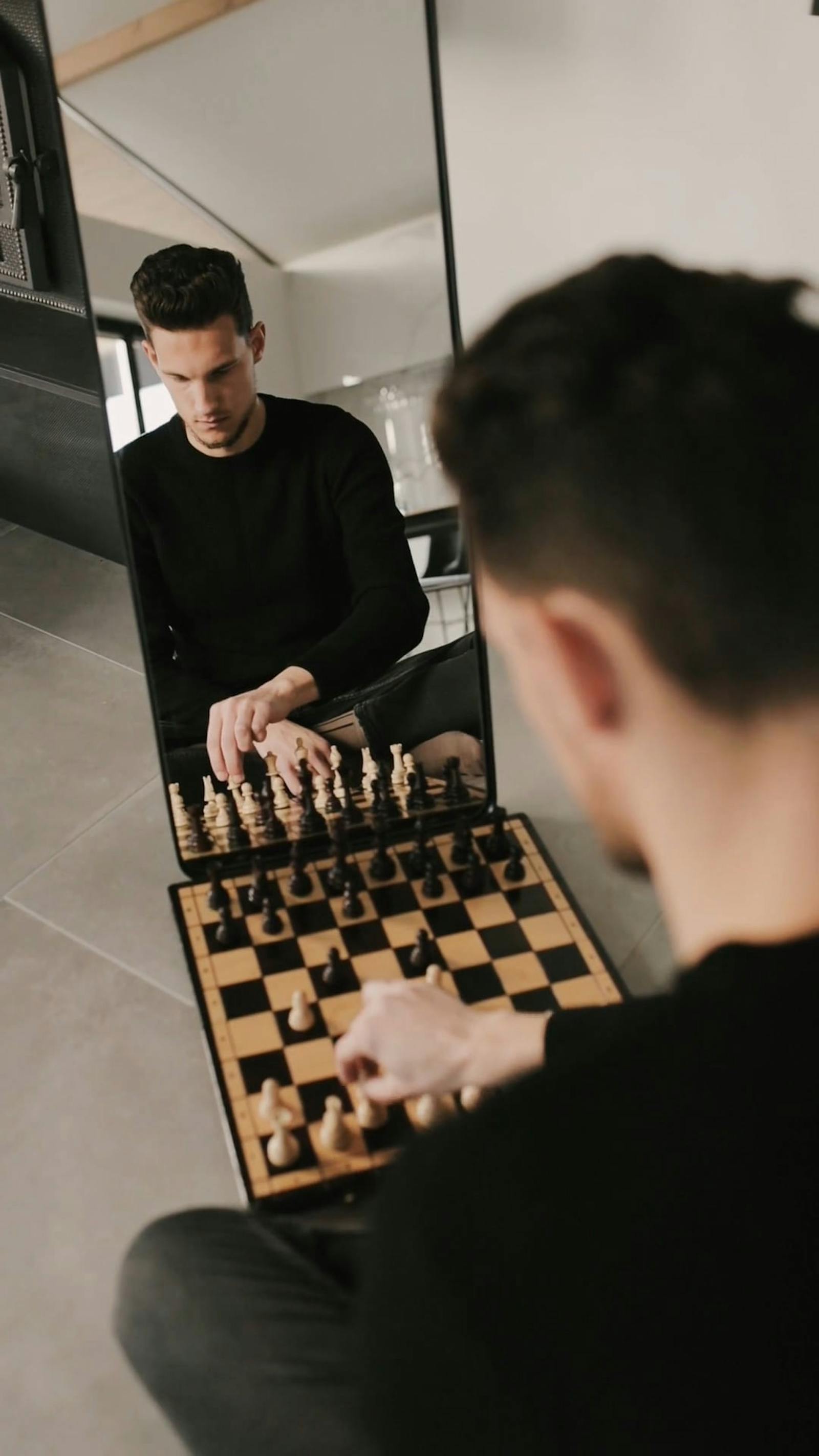 Chess Board Videos, Download The BEST Free 4k Stock Video Footage ...