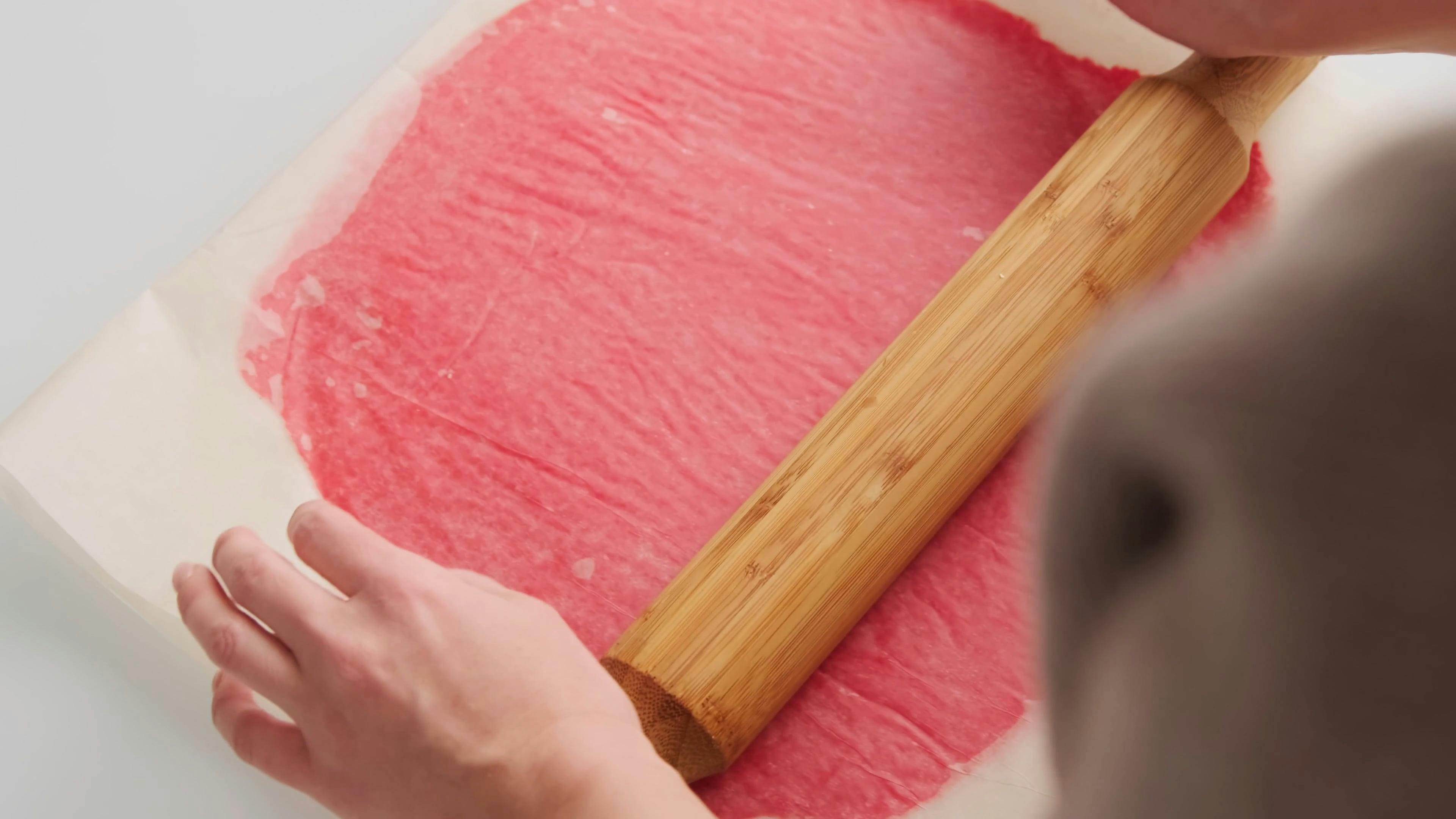 Aplastar Una Masa De Color Rosa · Vídeos de stock gratuitos